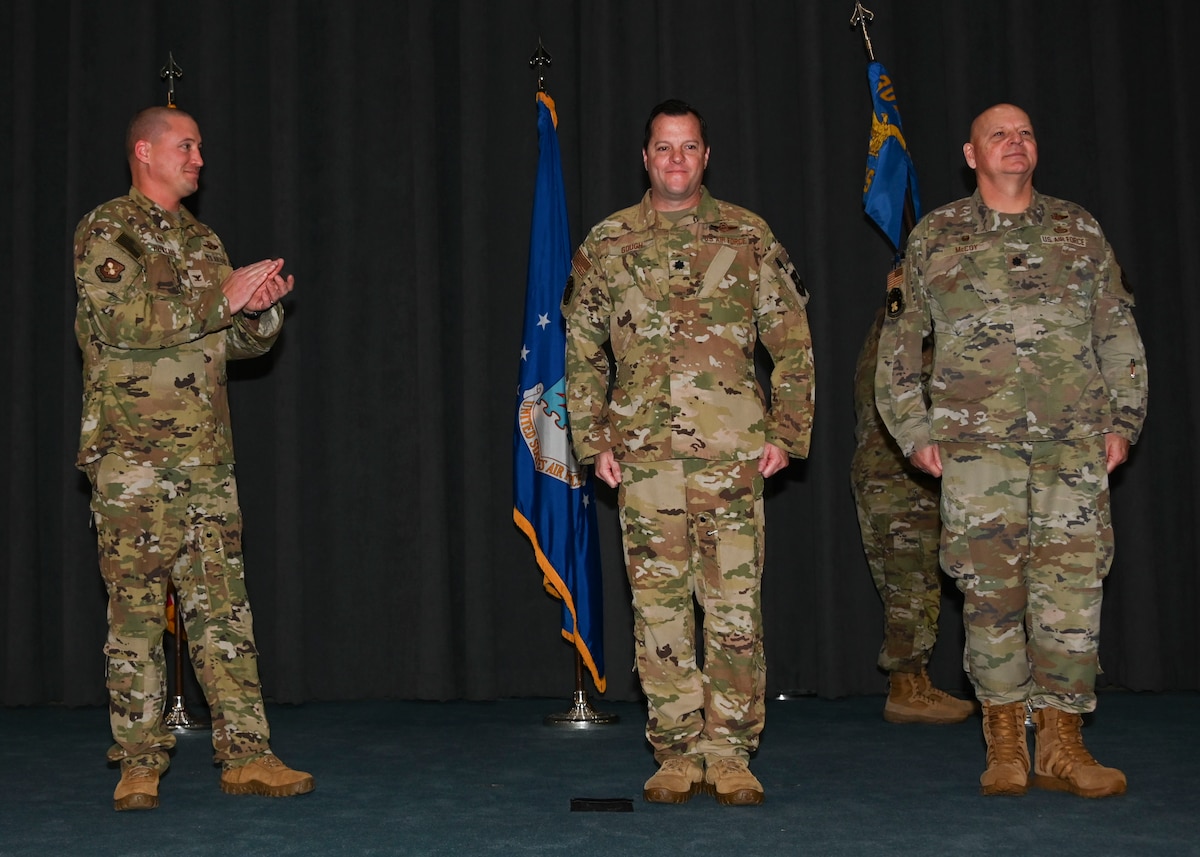307th Bomb Wing units gain new commanders > March Air Reserve Base ...