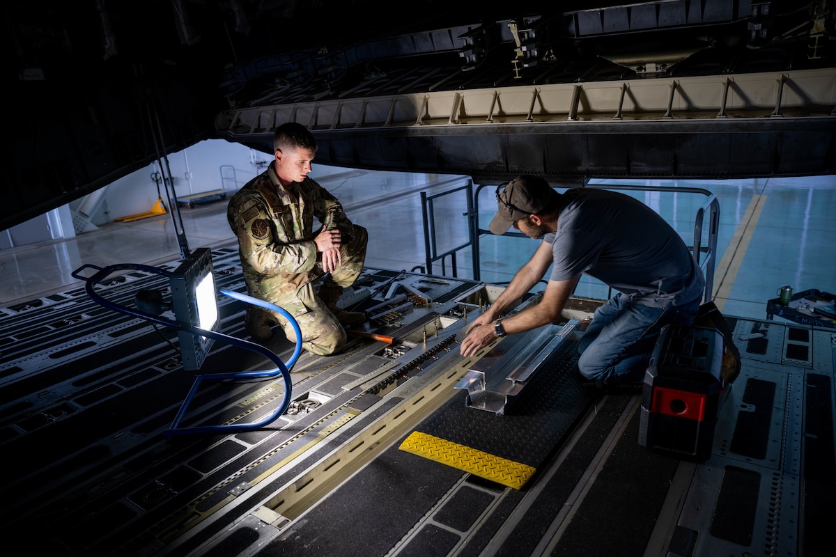 15th Maintenance Squadron depot level repair > 15th Wing > Article Display