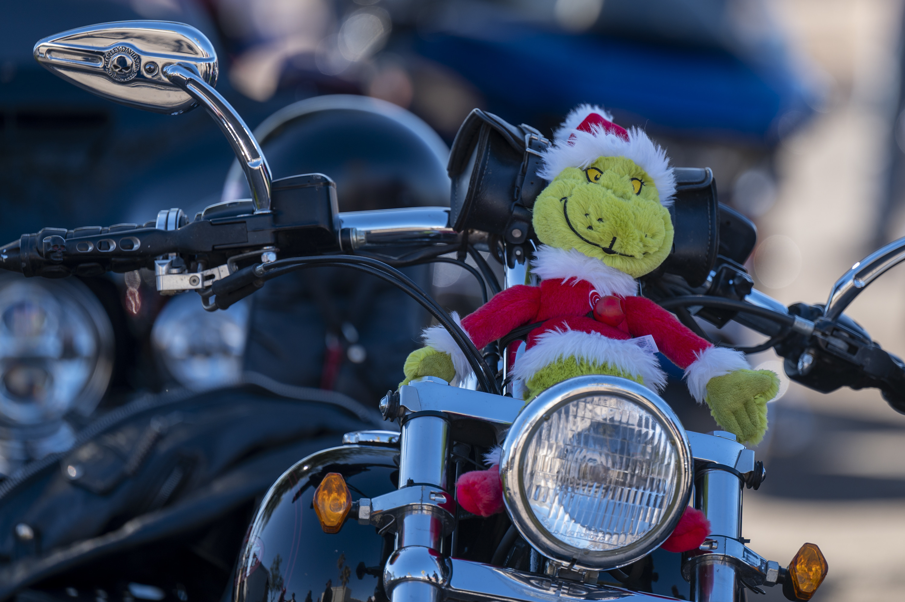 Local motorcycle club hosts toy parade for military families > Davis ...