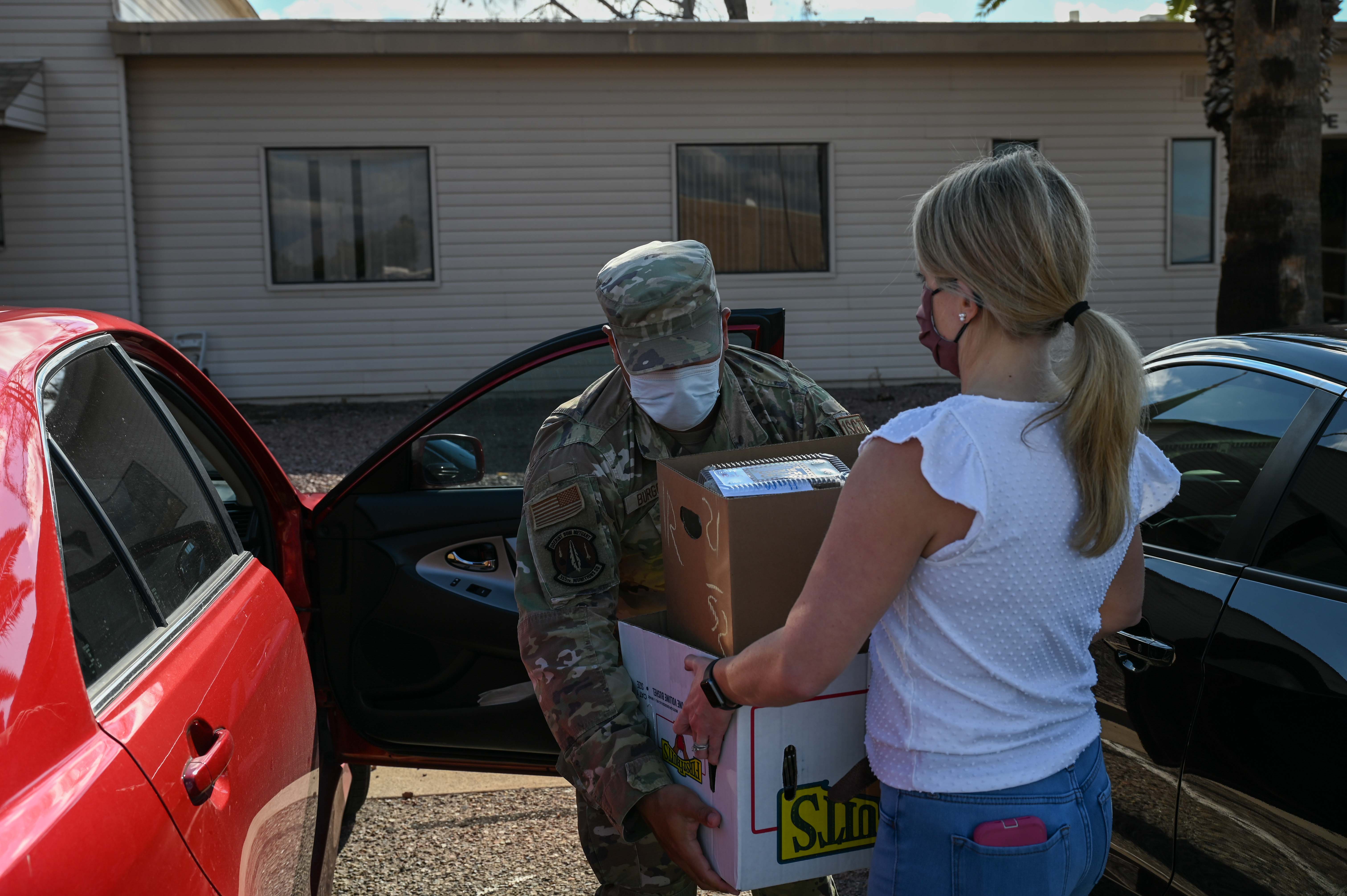 Cookies for Desert Lightning Team dorm residents > Davis-Monthan Air ...