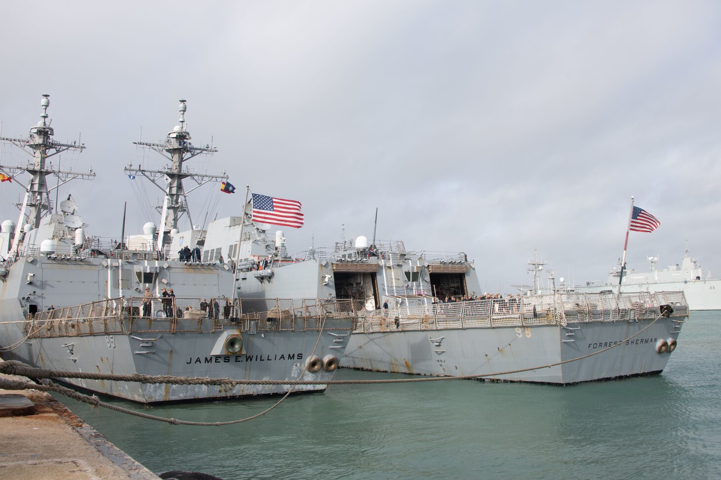 SNMG2 Transfers Flagship in Rota > Commander, Navy Region Europe ...