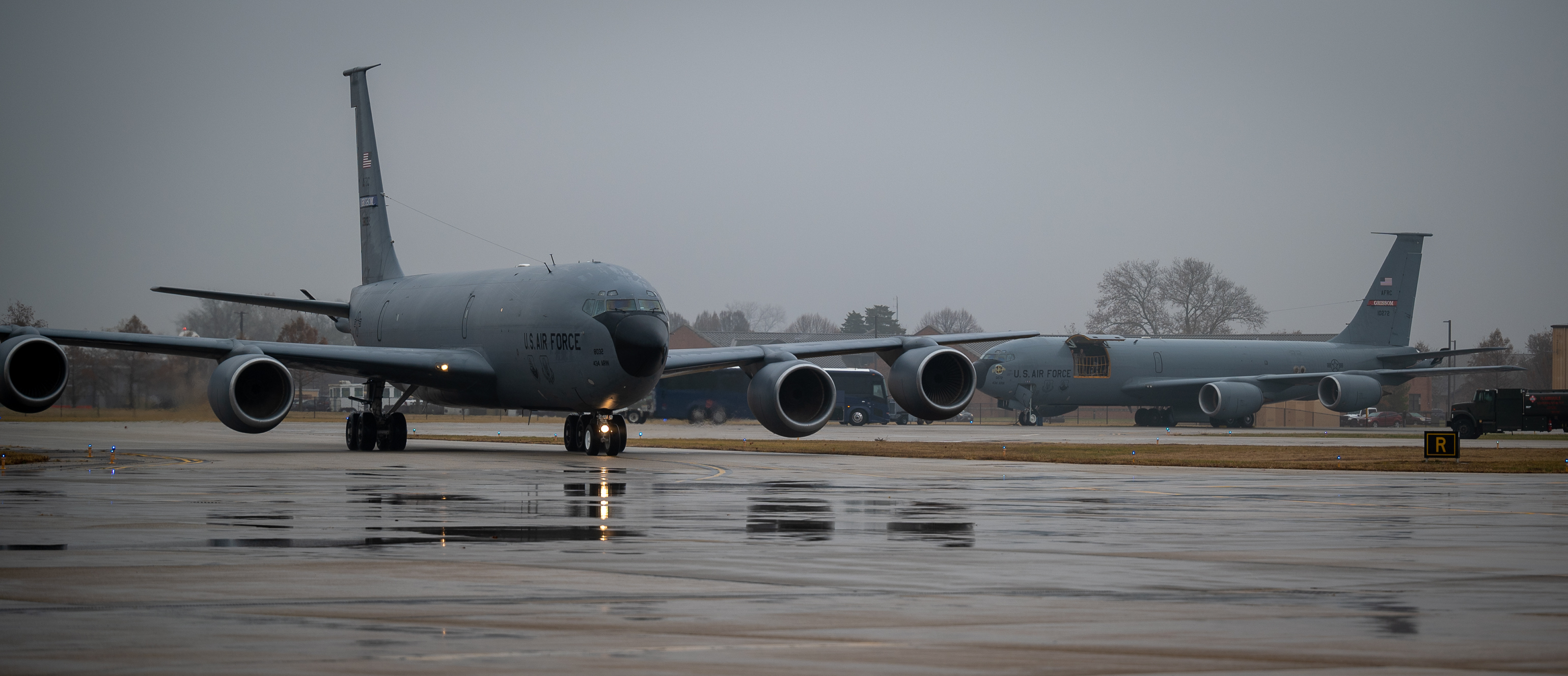 932nd Aeromedical Evacuation Squadron travels off-site for readiness ...