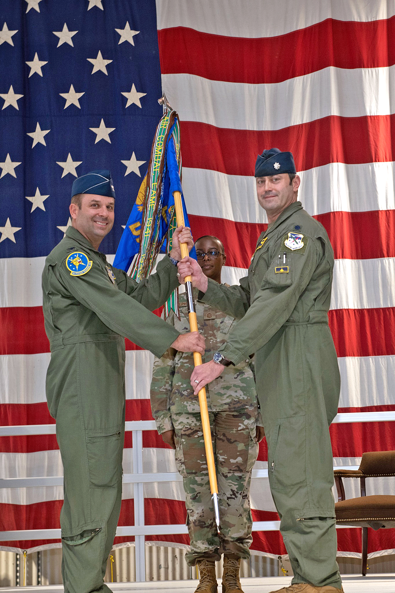 Straw assumes command of 5th Flying Training Squadron > Joint Base San ...