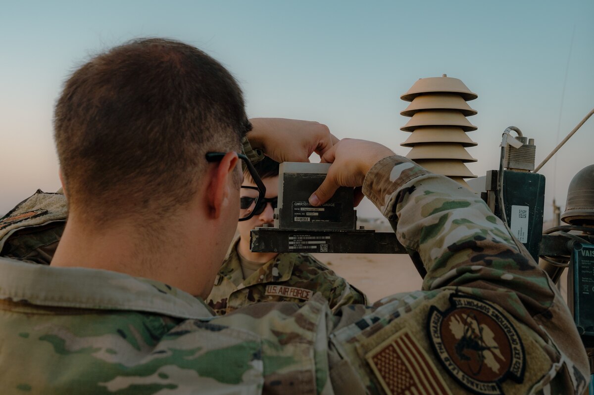 Weather Flight Monitors Conditions > 505th Command and Control Wing ...