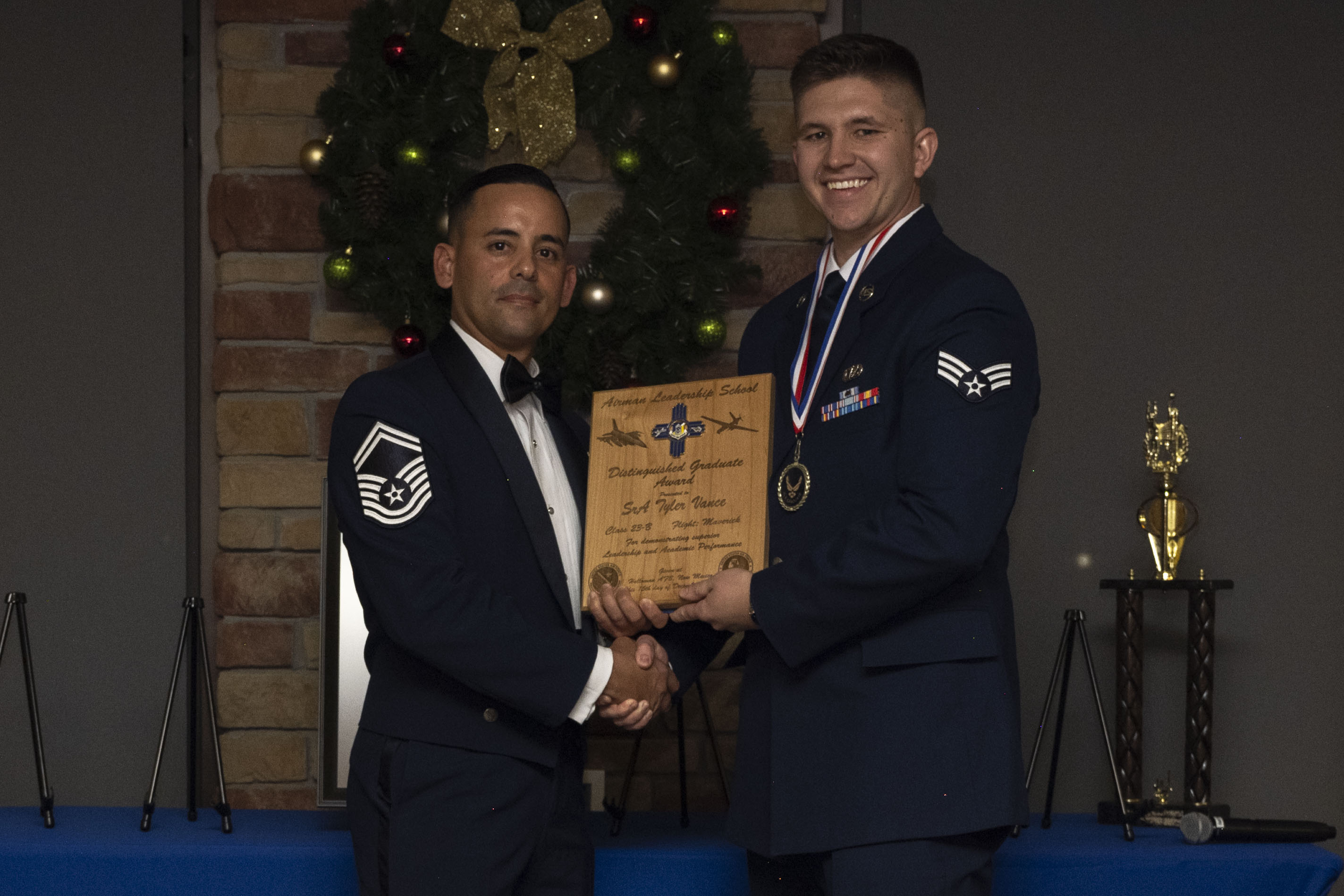 ALS class 23-2 graduates > Air Education and Training Command > Article ...