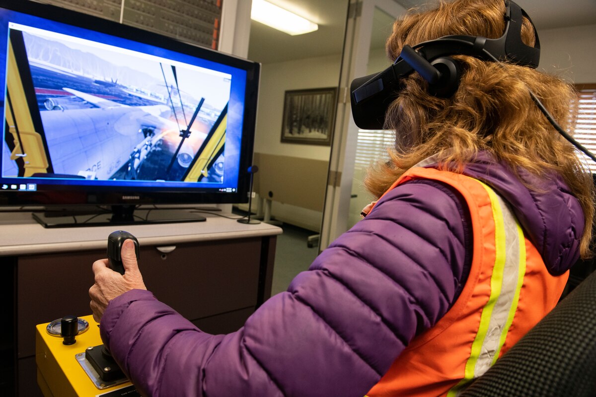 Air Force Simulators Division holds successful Match Game > Wright ...