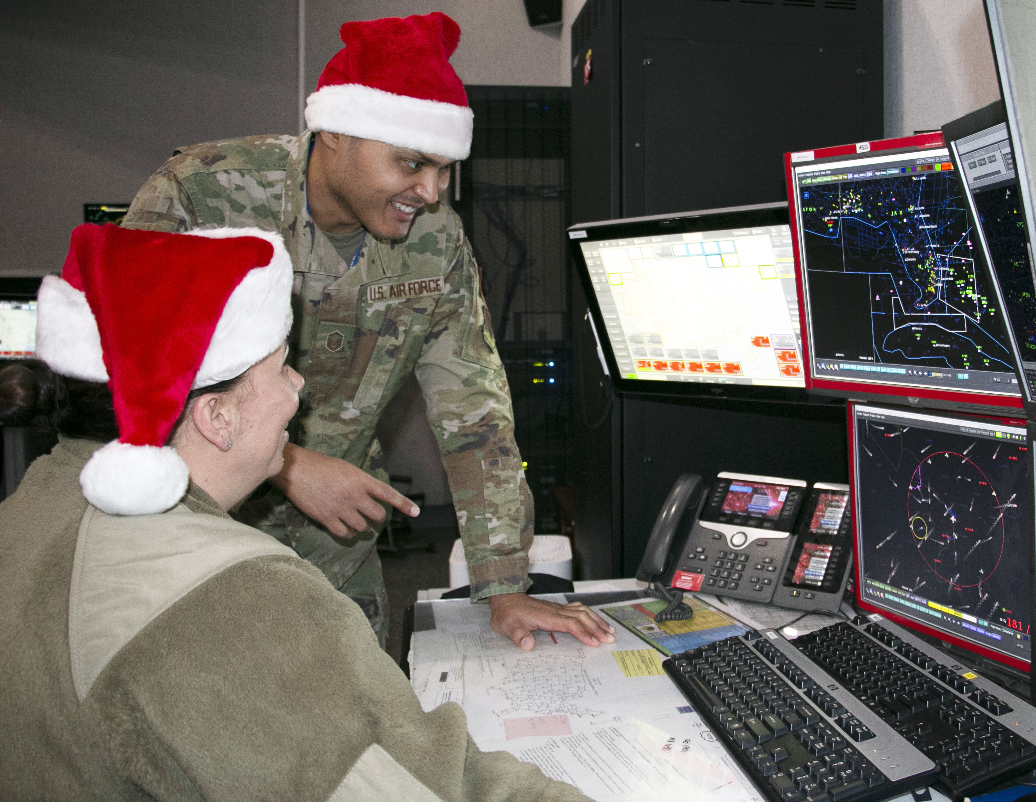 New York National Guard Airmen Ready to Track Santa Claus > Air ...
