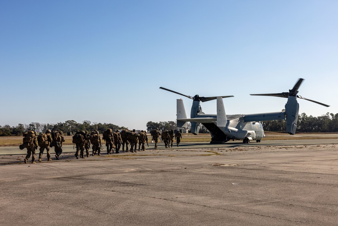 26th MEU Conducts Simulated Noncombatant NEO