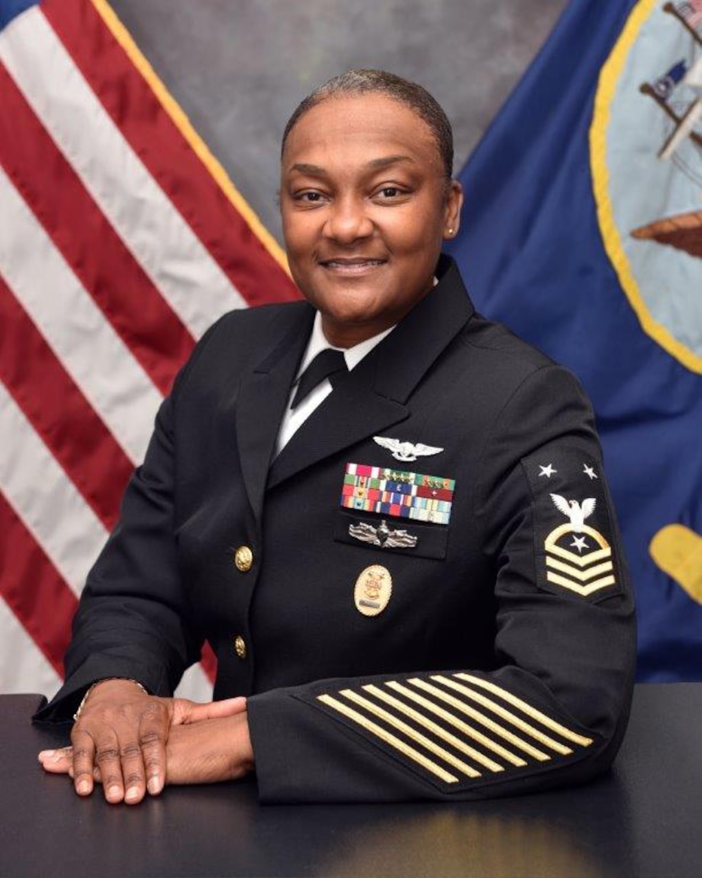 cmc > Commander, Navy Region Southeast > Bio Detail