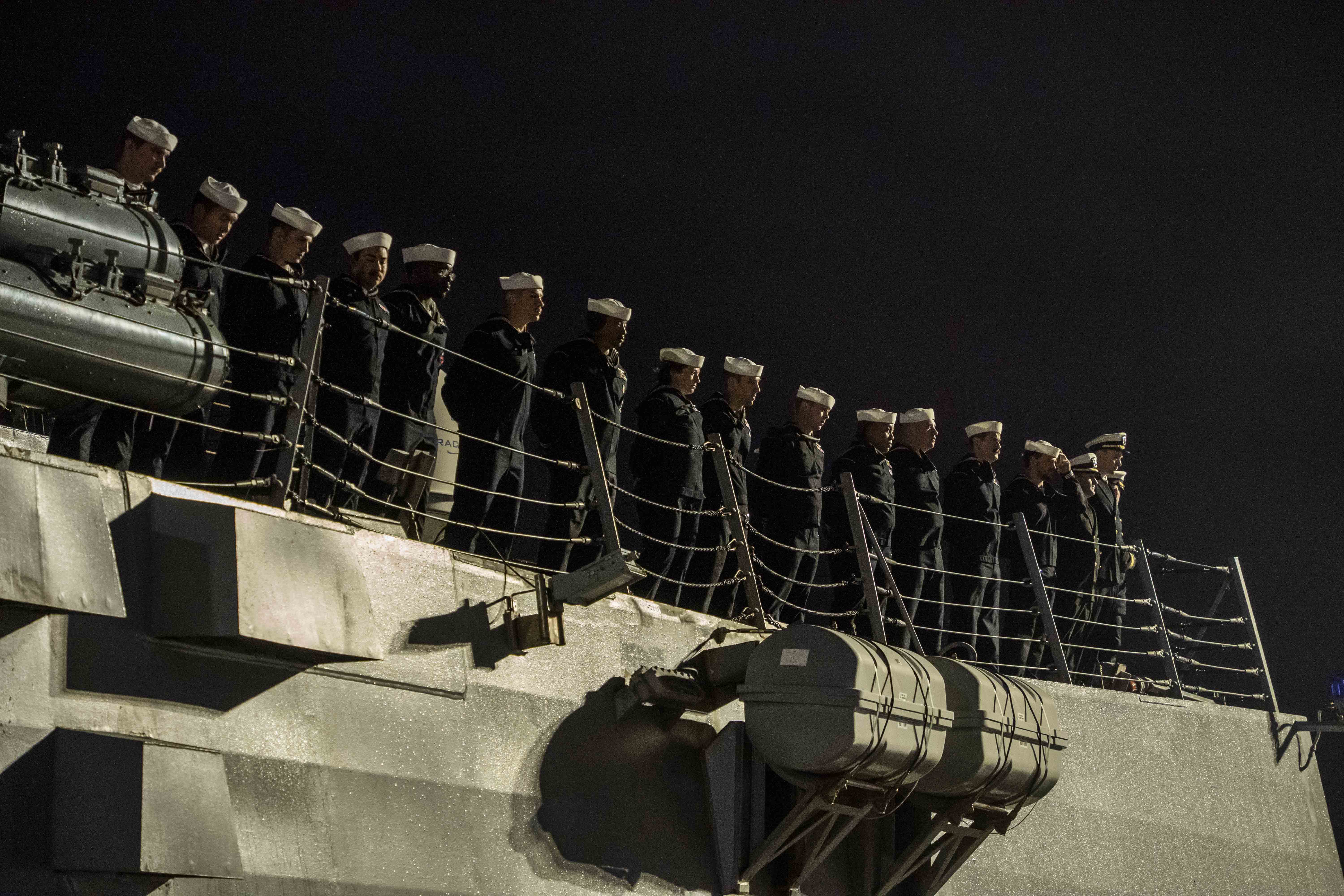 USS FORREST SHERMAN RETURNS TO NORFOLK AFTER NATO DEPLOYMENT ...