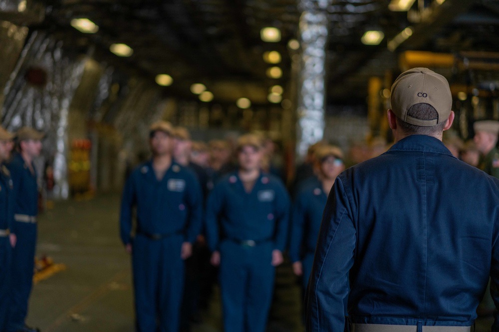 USS Jackson (LCS 6) Commanding Officer Addresses Crew