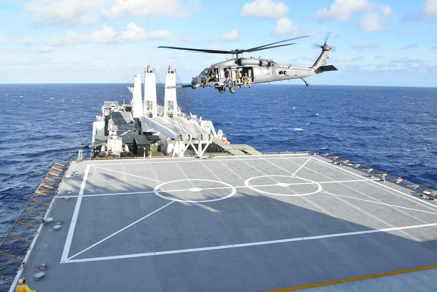 Prepositioning Ship Trains with Air Force During Exercise Cope North ...