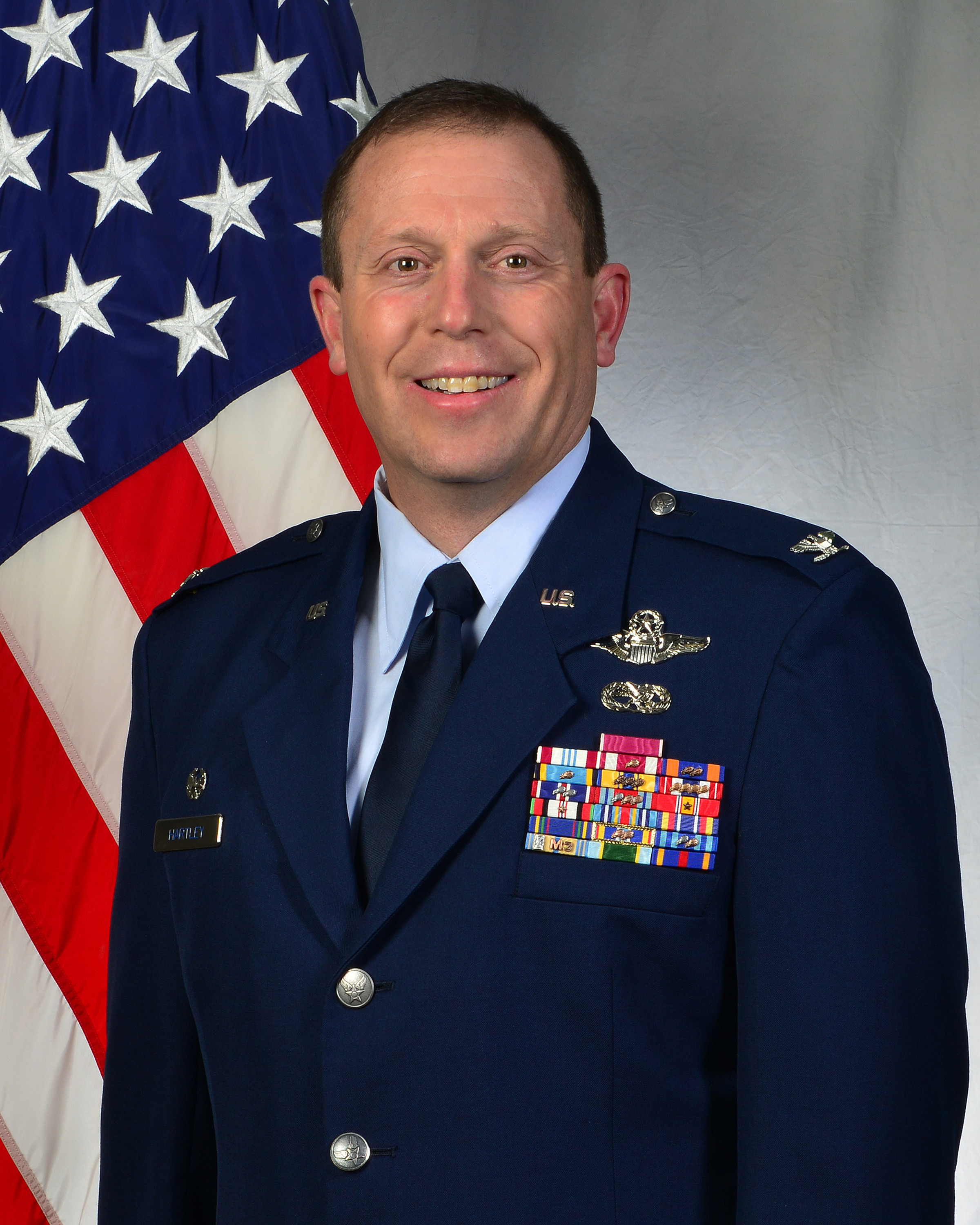 COLONEL M LEE HARTLEY, JR. > 134th Air Refueling Wing > Biographies