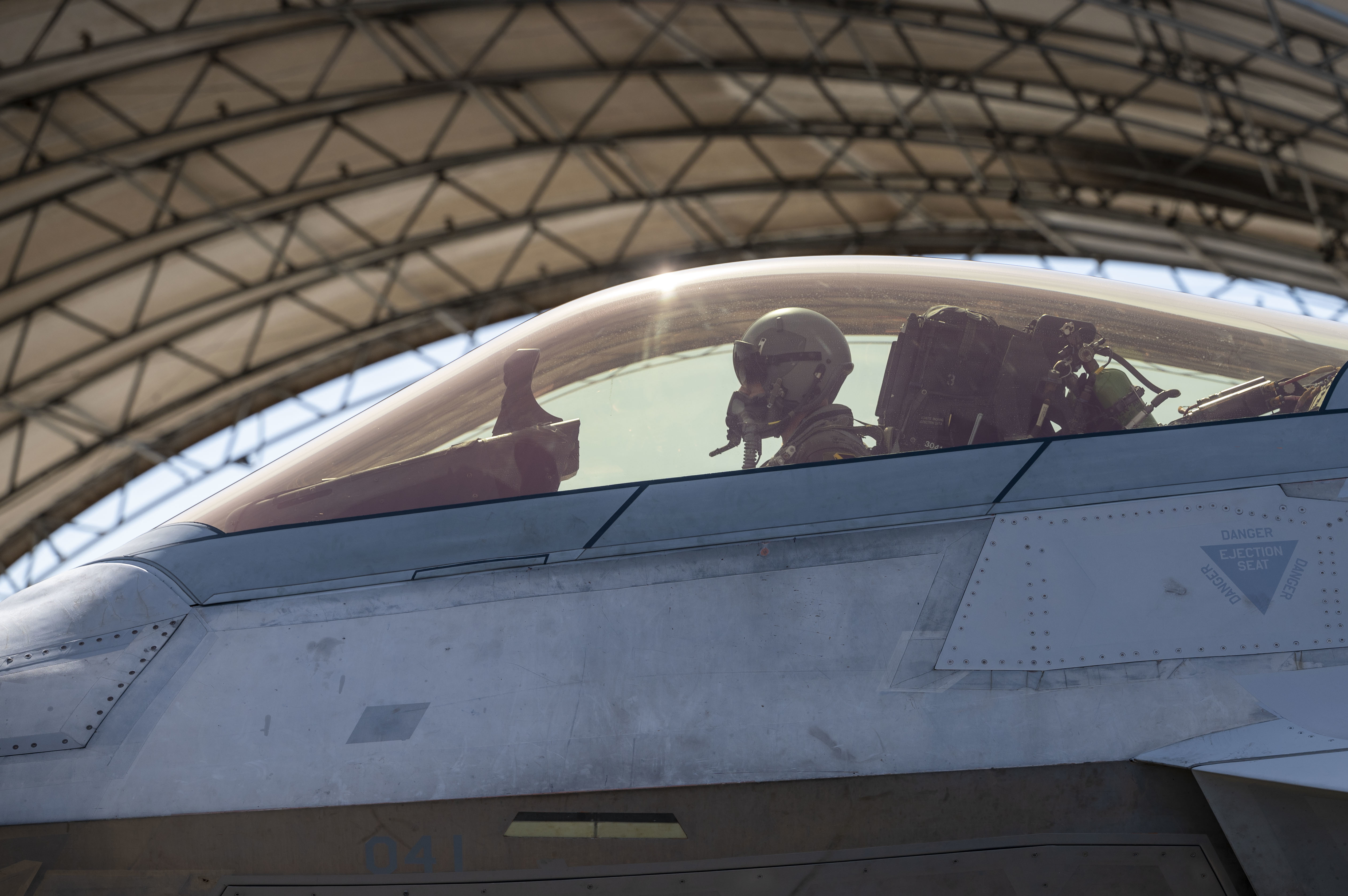 Learning to ride a Raptor; the 43d FS mission > Tyndall Air Force Base ...