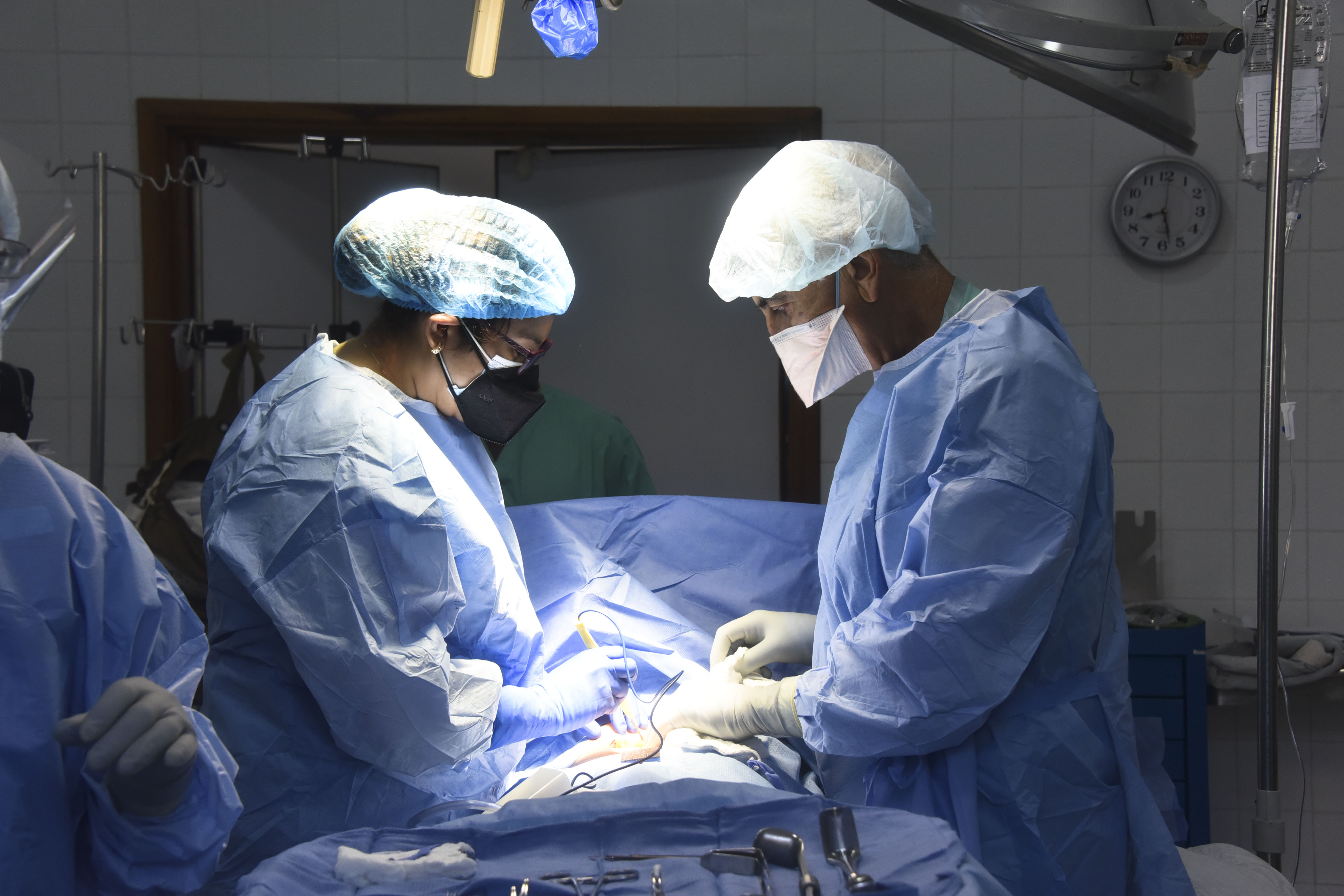 Army Reserve soldiers conduct surgeries at local Honduran hospital ...