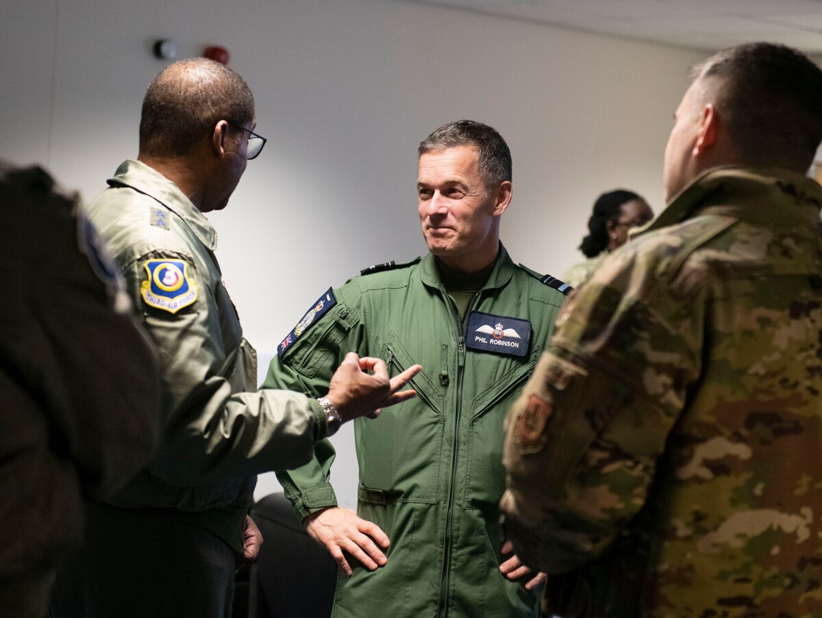 3rd AF Commander, dignitaries get closer look at BTF mission > 501st ...