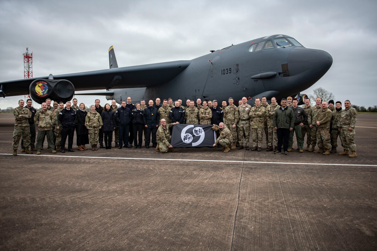 3rd AF Commander, dignitaries get closer look at BTF mission > 501st ...