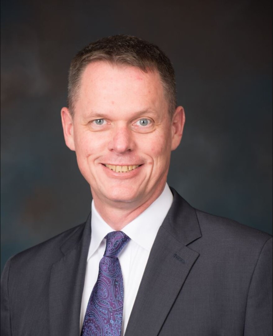 Dr. Brian Buckles (USMC, Ret.) > The Eisenhower School > FacBio