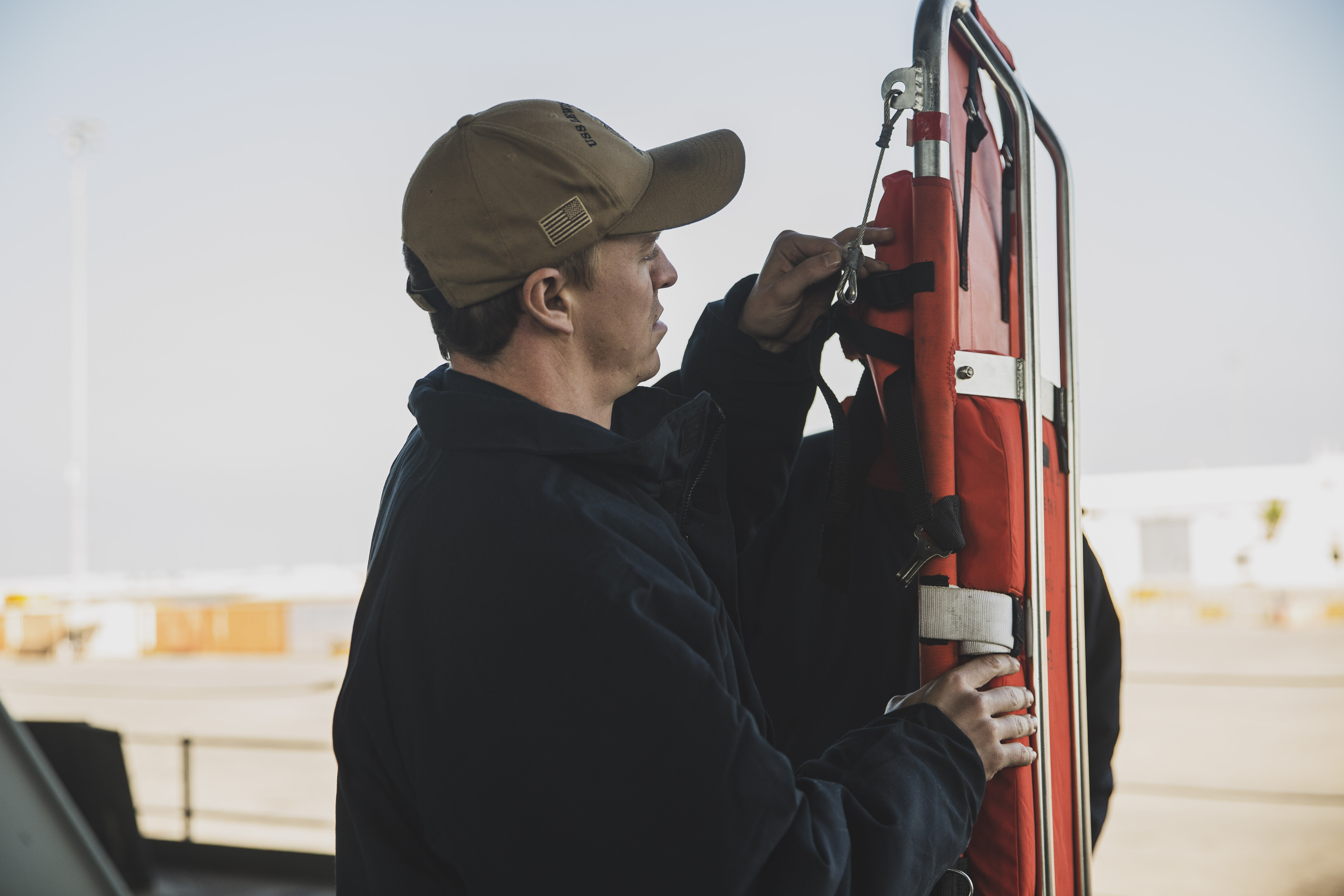 USS Lewis B. Puller Credited With Saving Lives of Rescued Mariners > U ...