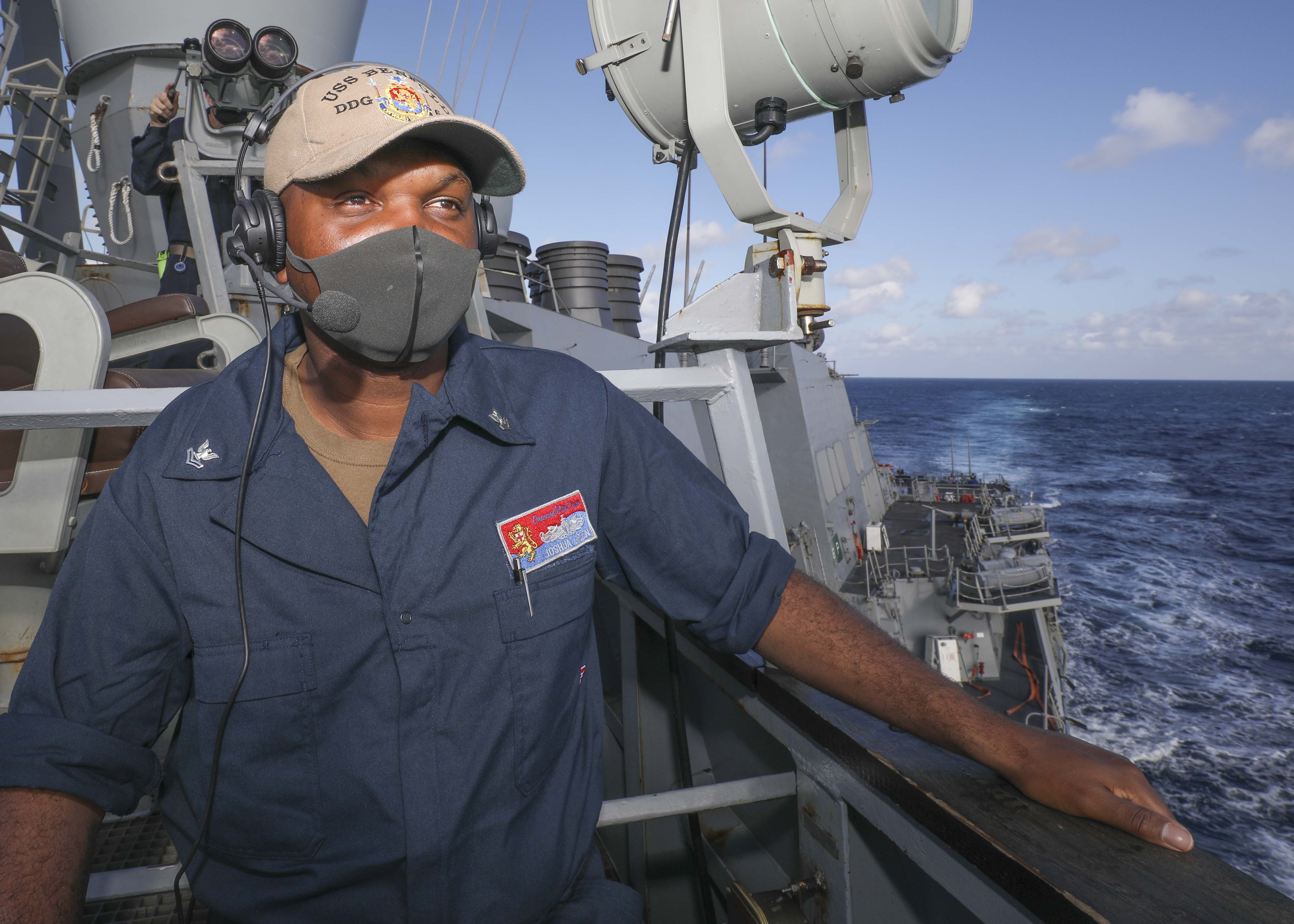 7th Fleet Destroyer conducts Freedom of Navigation Operation in South ...