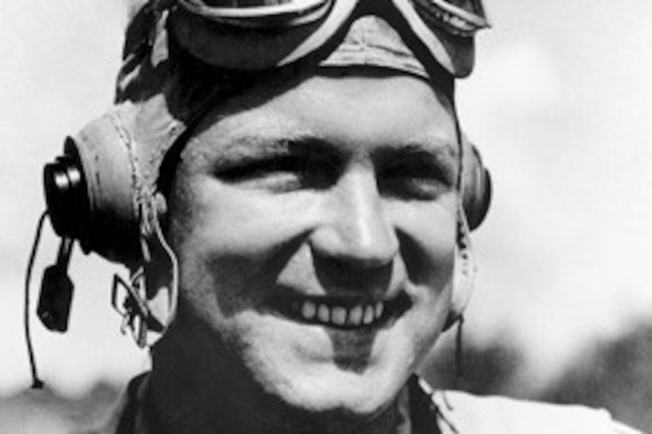 Medal of Honor Monday: Marine Corps Capt. Robert Hanson > U.S ...