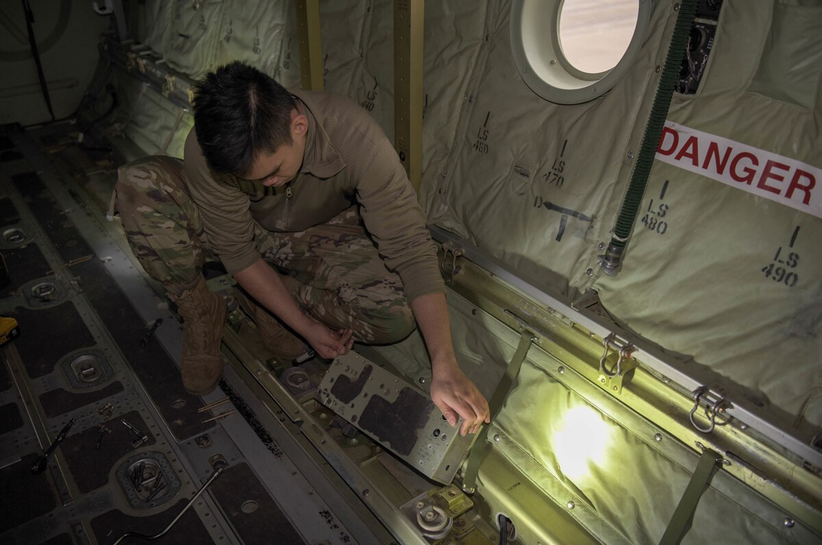 86 AMXS breaks it down > Ramstein Air Base > Article Display