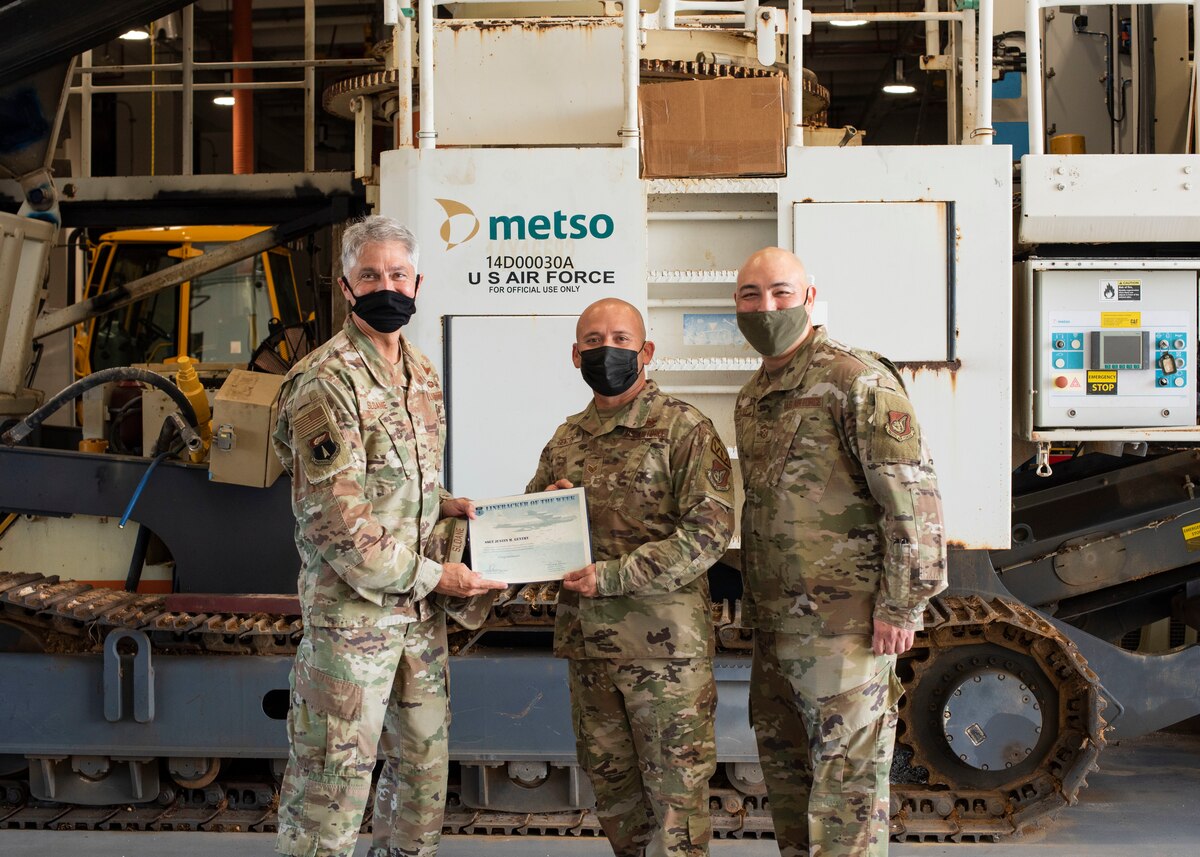 Linebacker of the Week: SSgt Justin Gentry > Andersen Air Force Base ...