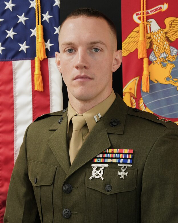 Company Commander > Marine Corps Forces Reserve > Biography