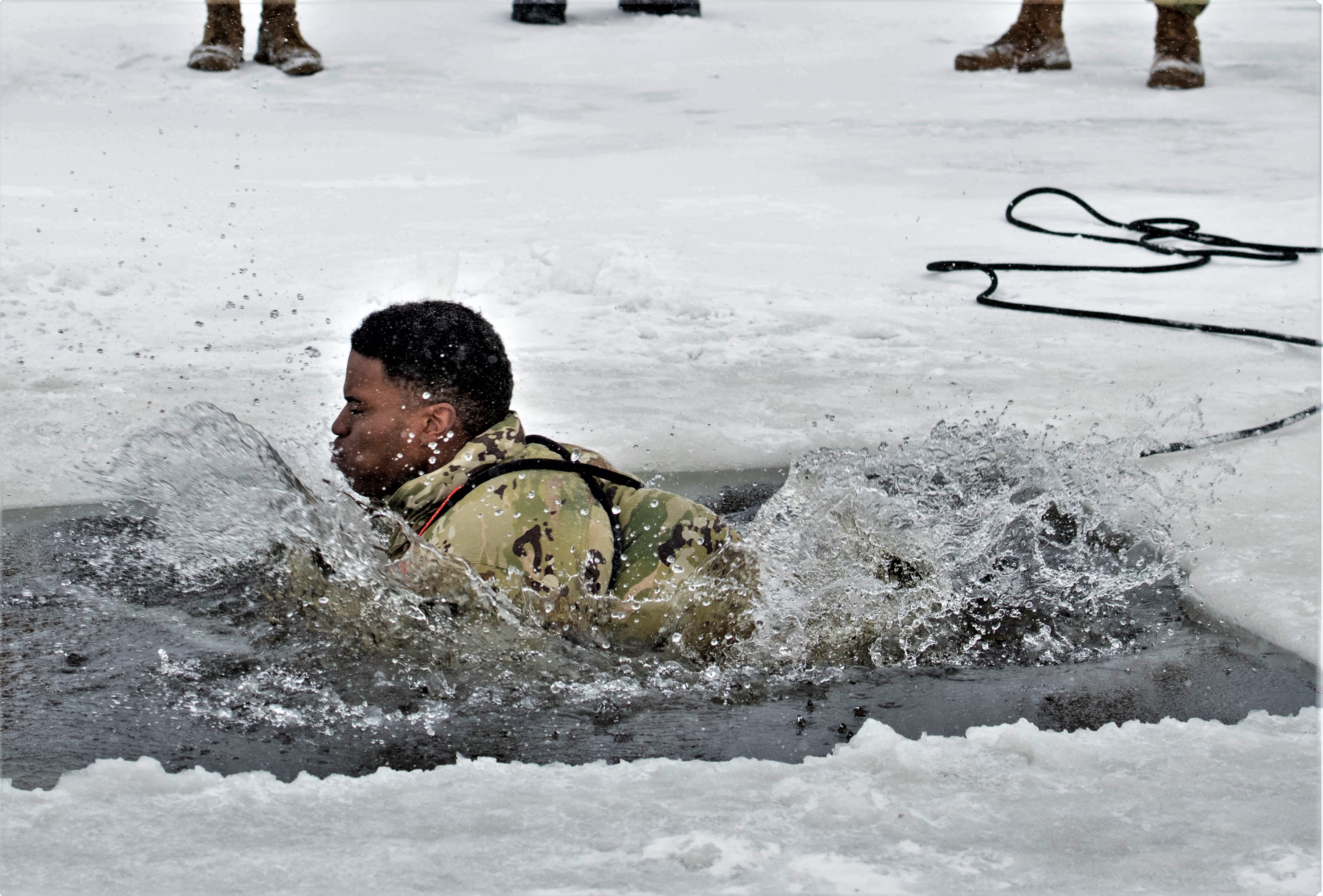 27 Soldiers, ROTC cadets, Airmen graduate Fort McCoy’s Cold-Weather ...
