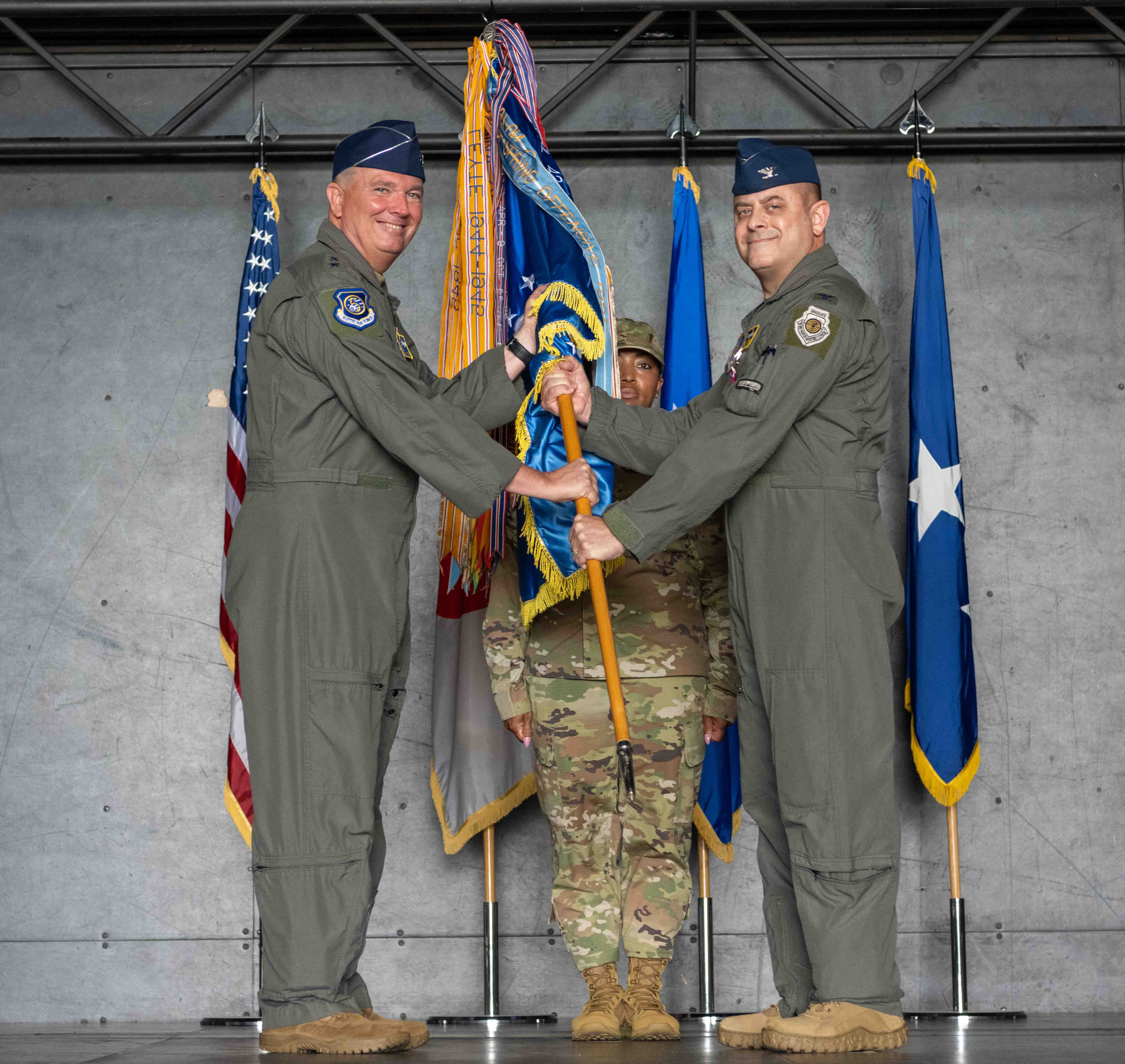 The 35th Fighter Wing Change of Command Ceremony > 5th Air Force ...