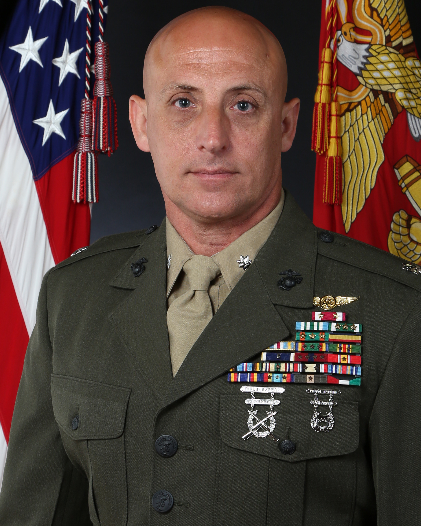 Lieutenant Colonel Brian T. Everett > 2nd Marine Logistics Group ...