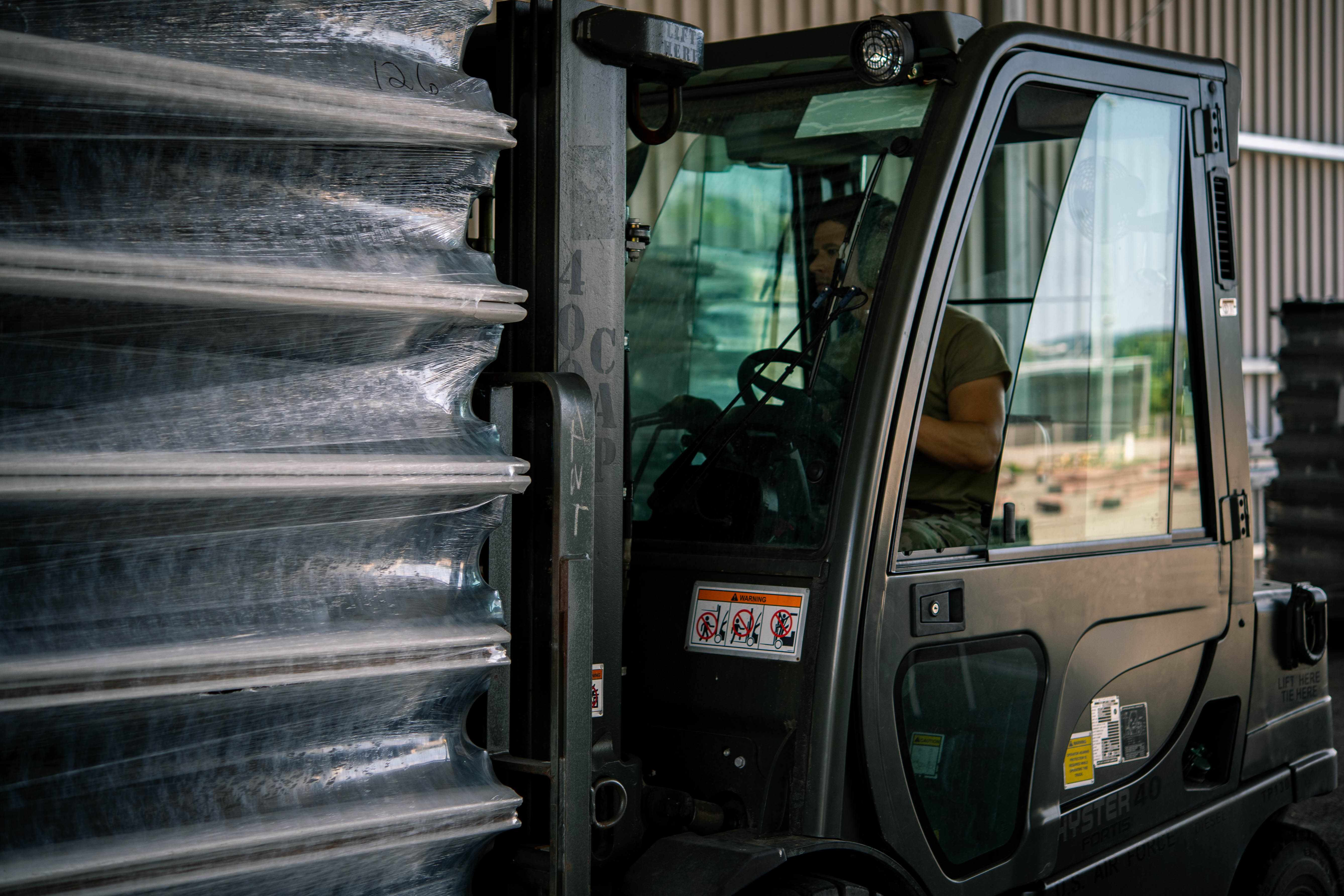 521st AMOW host annual Port Dawg Rodeo > Air Mobility Command > Article ...