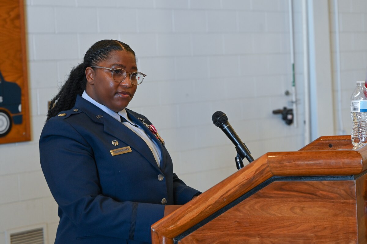 90 LRS welcomes new commander > F.E. Warren Air Force Base > News
