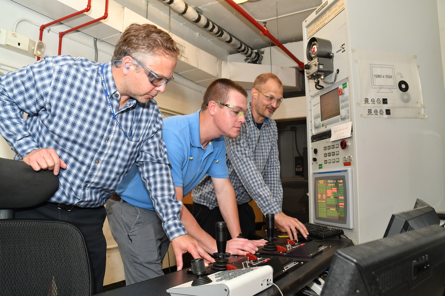 FRCE engineers recognized with 2022 Etter Award > United States Navy ...