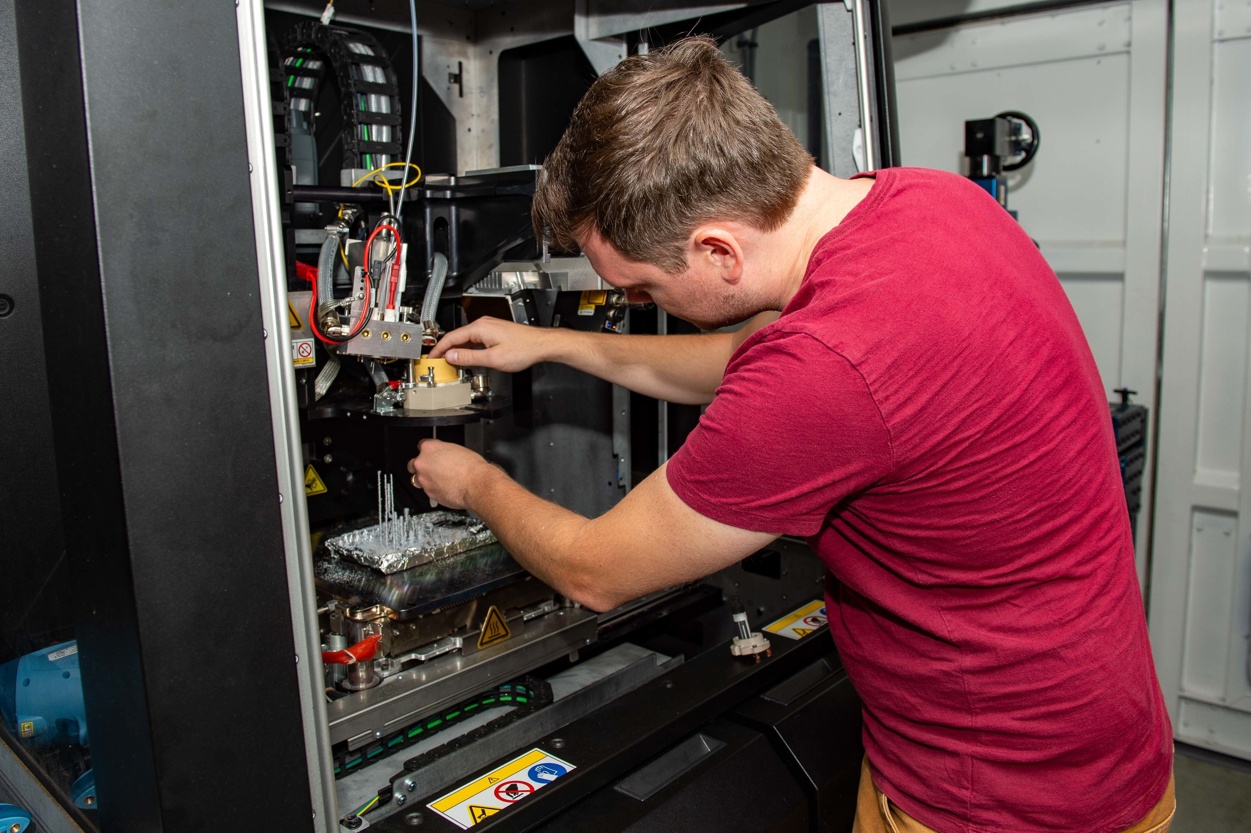 USS Essex First Ship to Participate in NPS 3D Printer Research > United ...