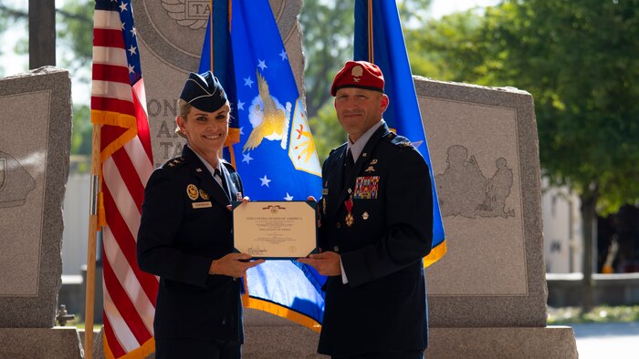 SWTW welcomes new commander, Col. Nathan Colunga