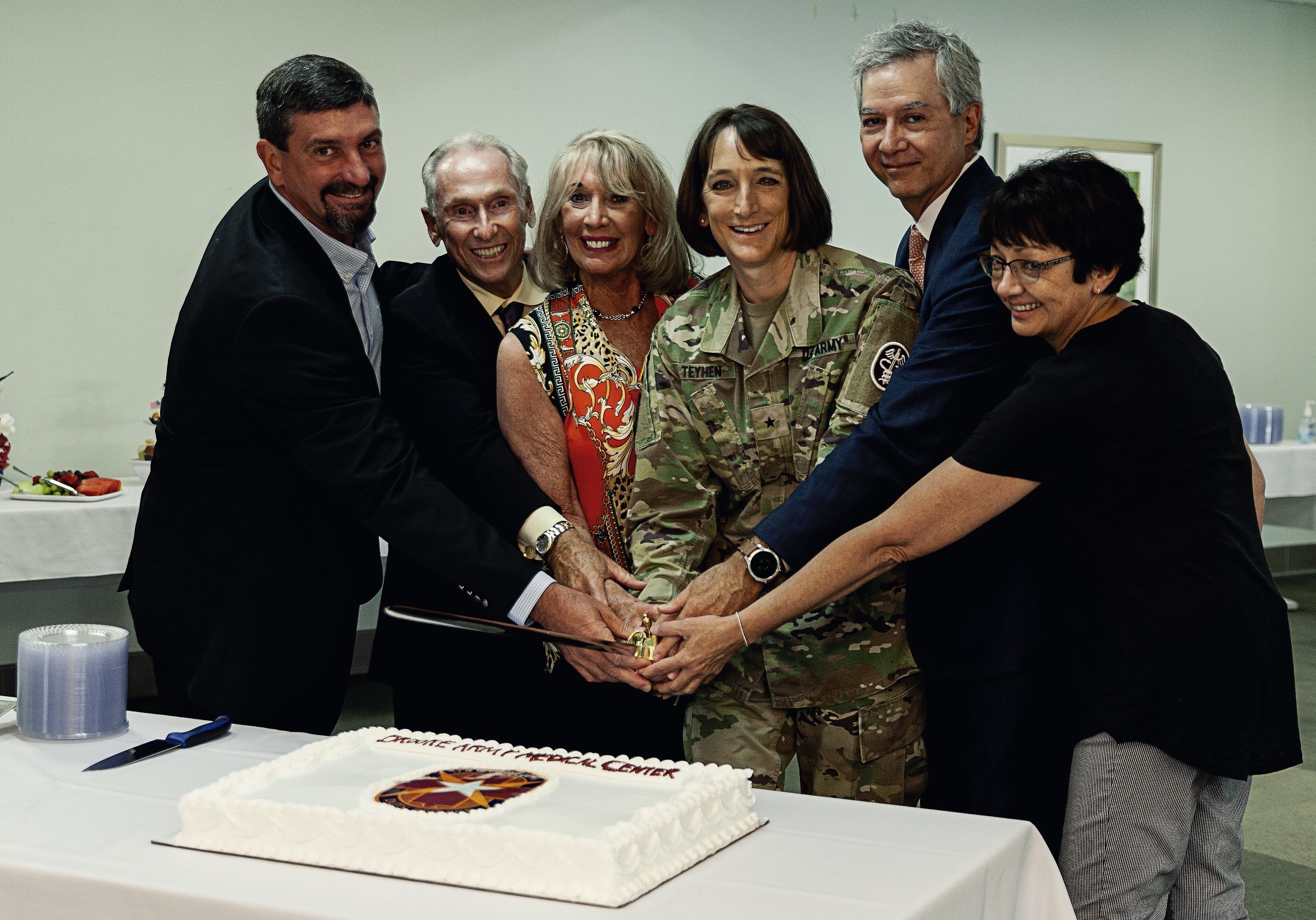 BAMC makes history welcoming new commanding general > Joint Base San ...