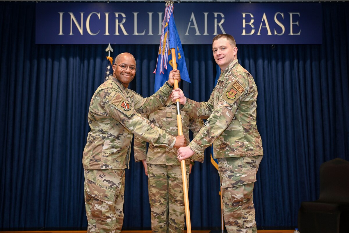 39 CS Assumption of Command Ceremony > Incirlik Air Base > Article Display