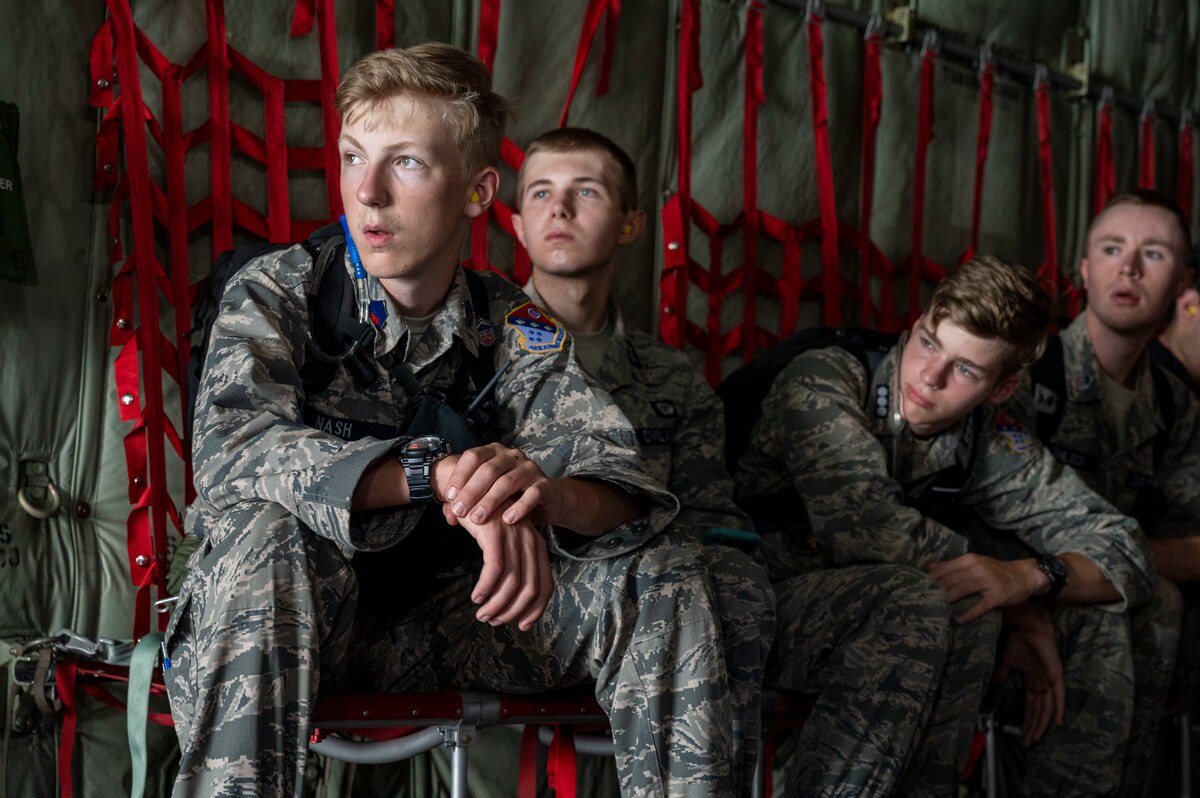 LRAFB hosts Civil Air Patrol’s Operation Diamond Forge visit > Little ...