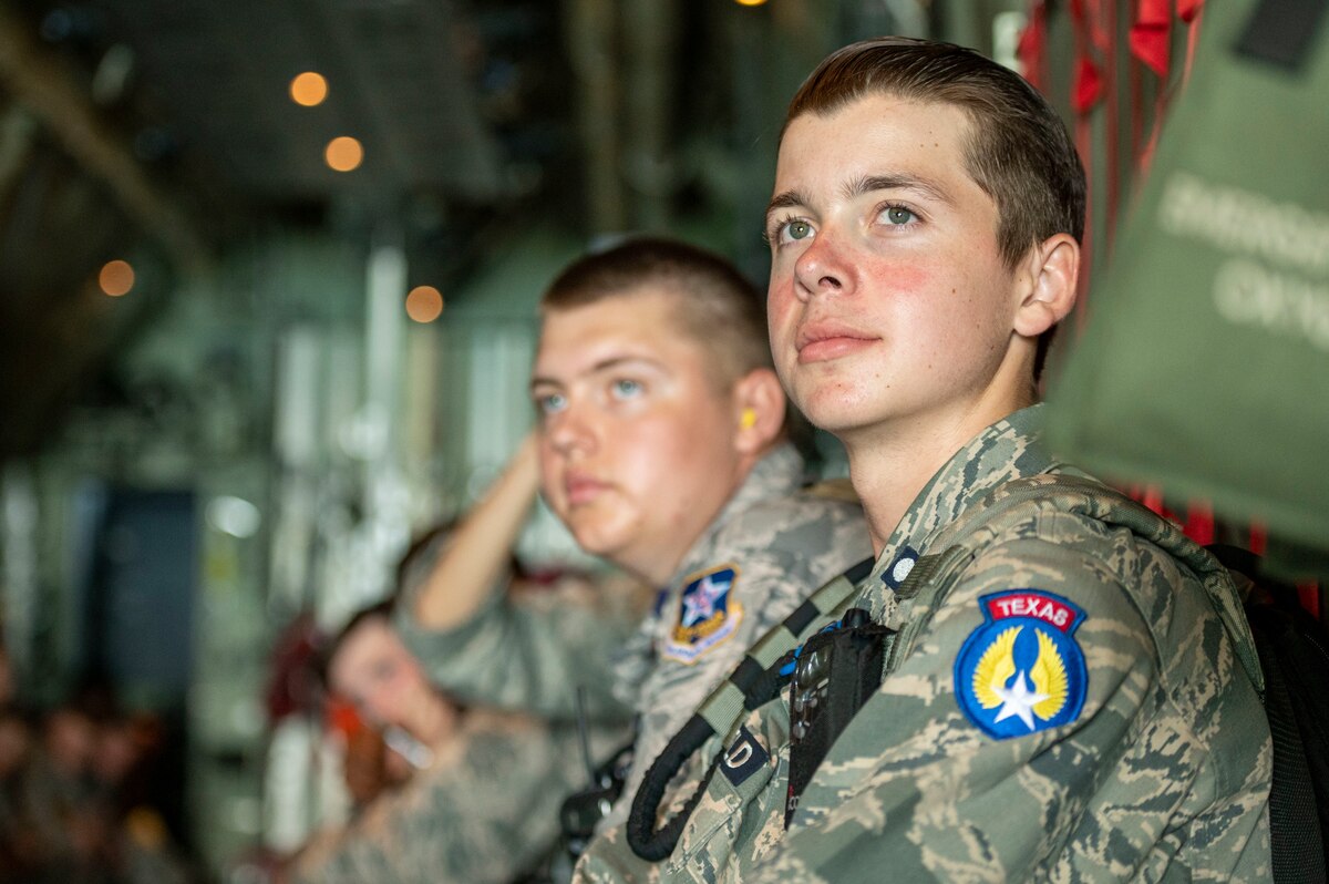 LRAFB hosts Civil Air Patrol’s Operation Diamond Forge visit > Little ...