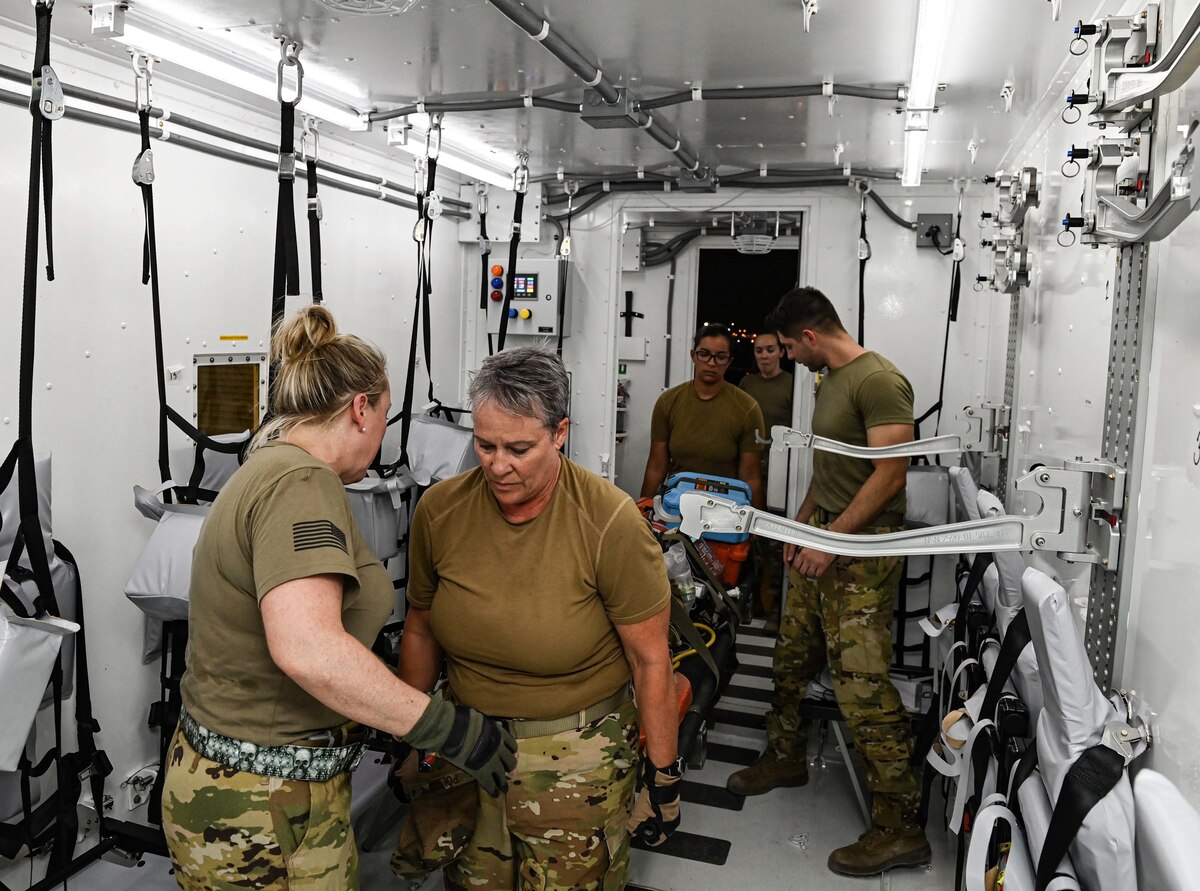379th Air Med Evac airmen hone skills during training exercise > U.S ...