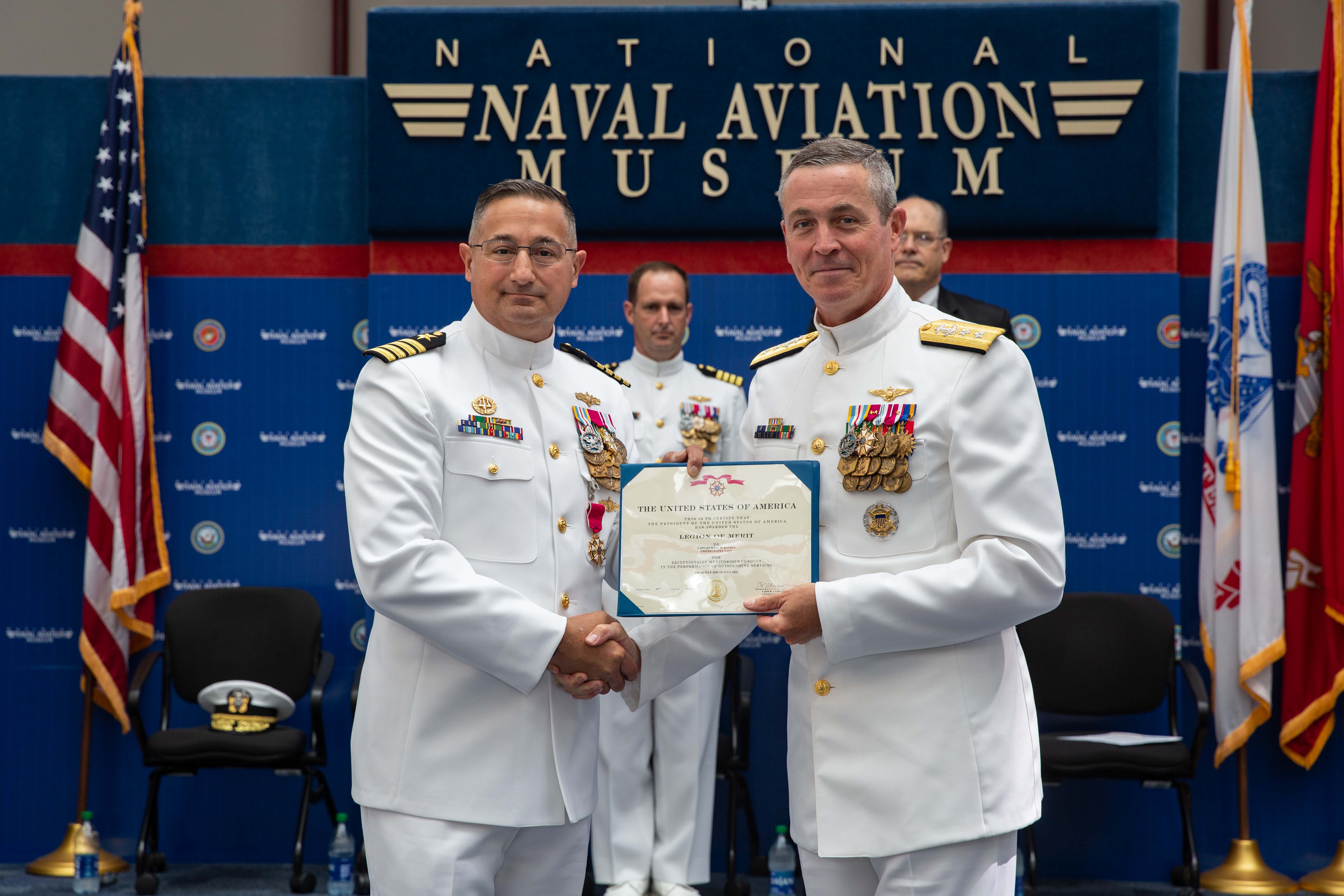 Ratkus Receives Award from NETC Commander