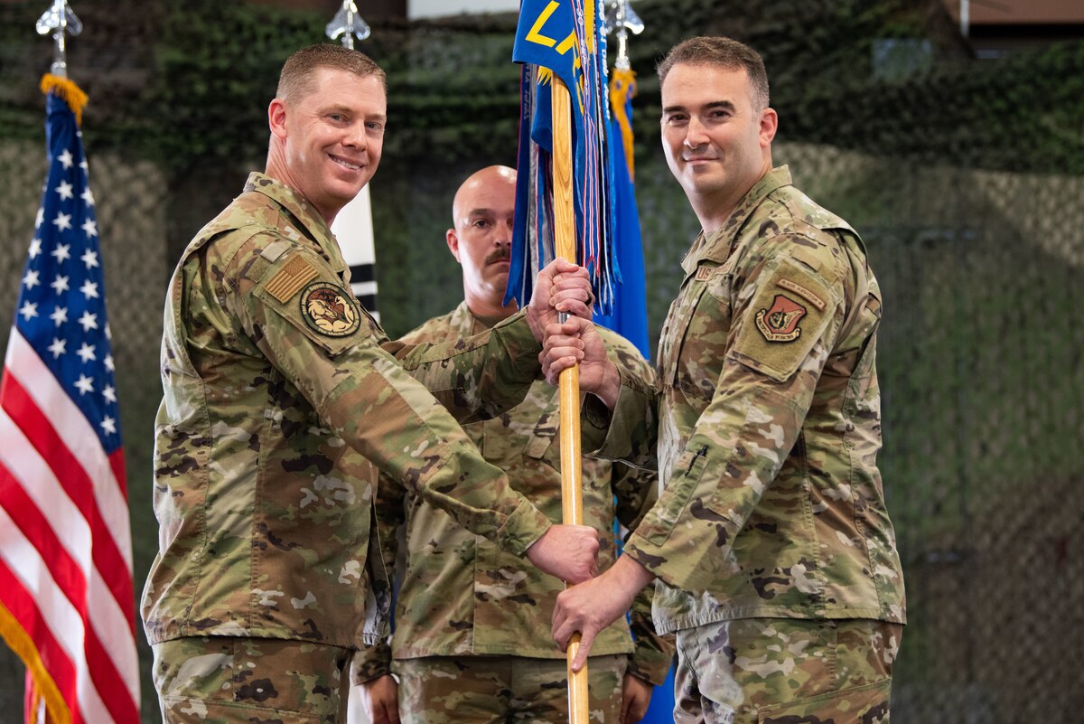 51st LRS welcomes new commander > Osan Air Base > Article Display