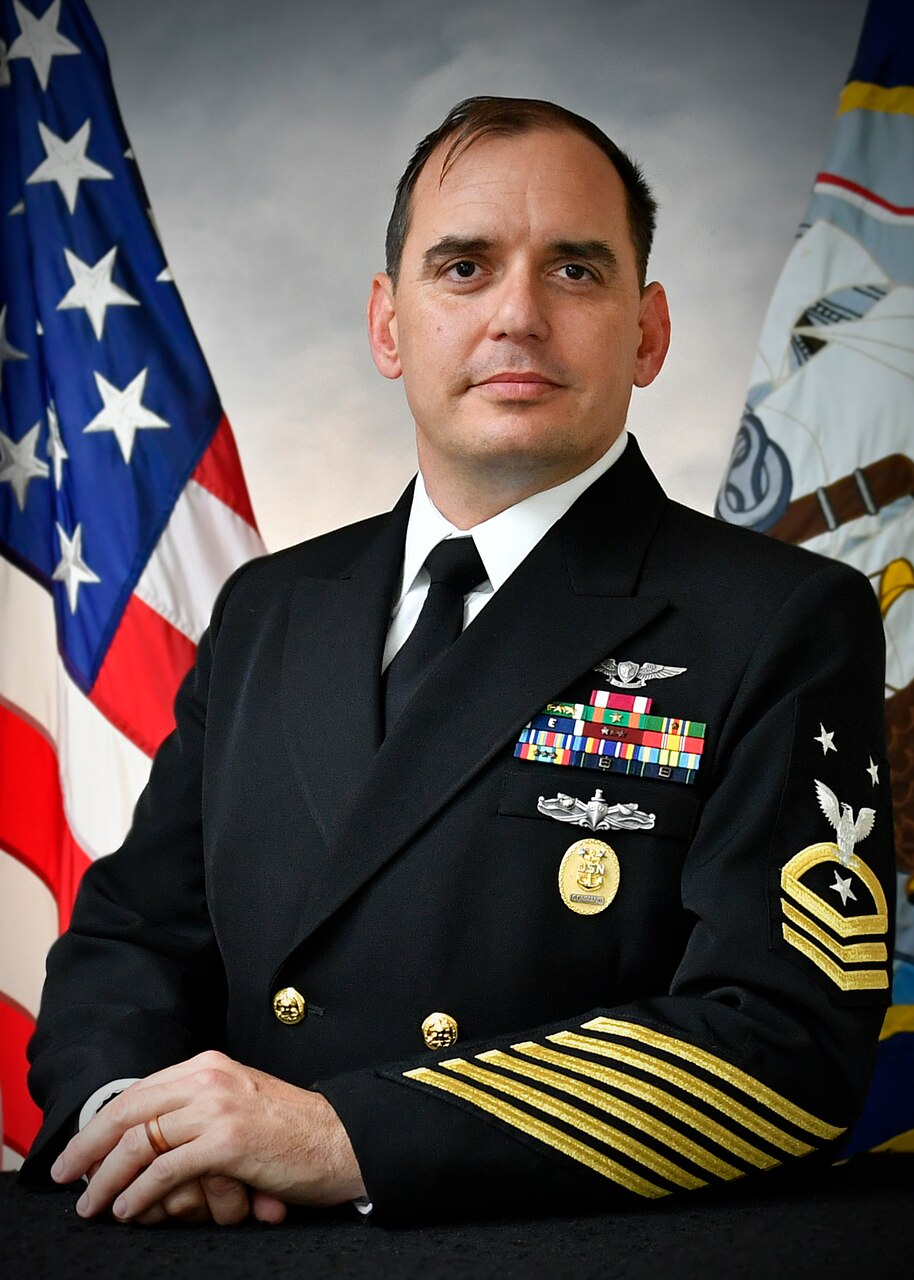 CMC > Commander, Navy Region Southwest > Bio Detail
