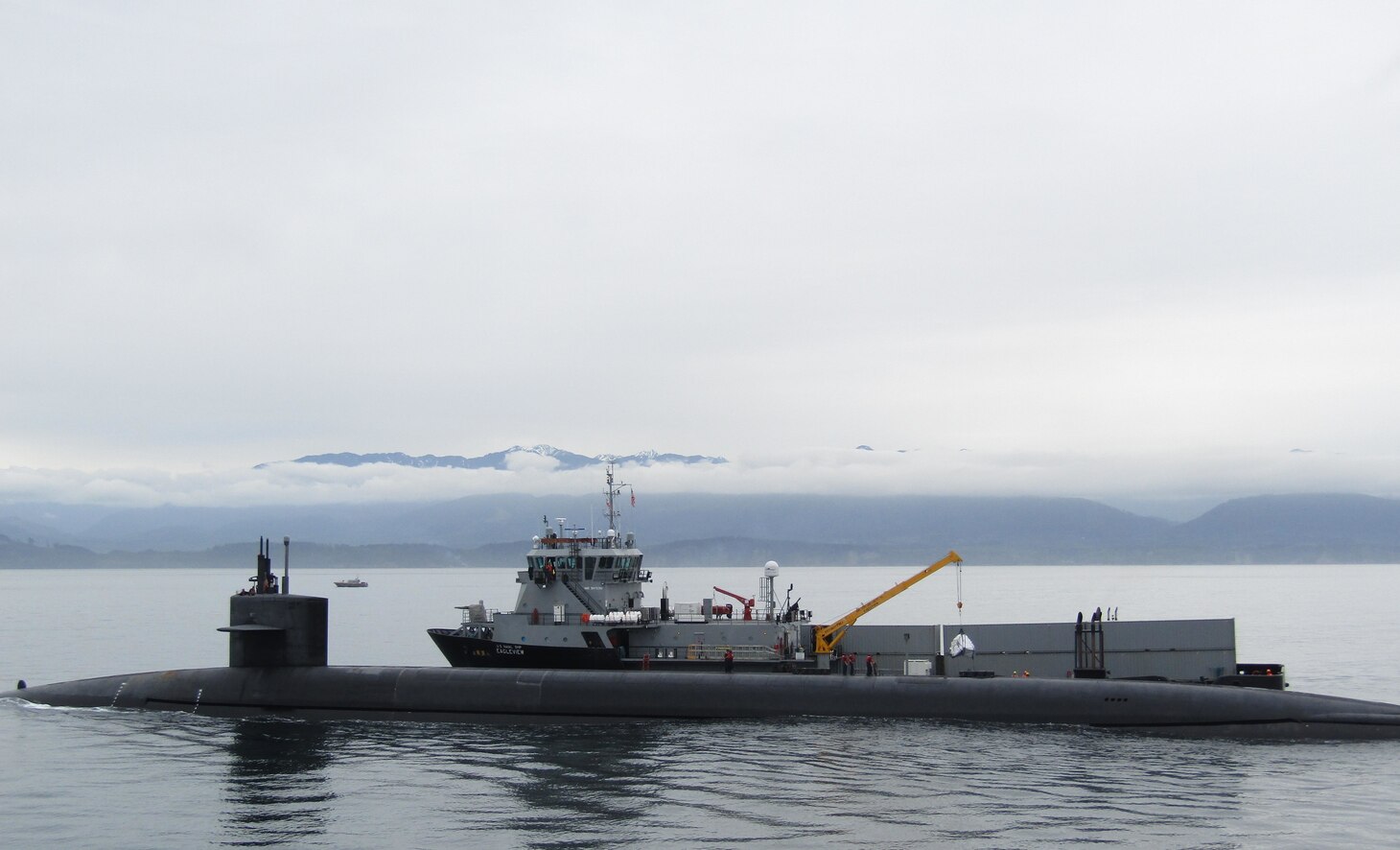 USS Alabama Conducts Crew Change at Sea > United States Navy > News Stories