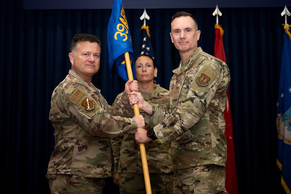 39th MDG welcomes new commander > Incirlik Air Base > Article Display