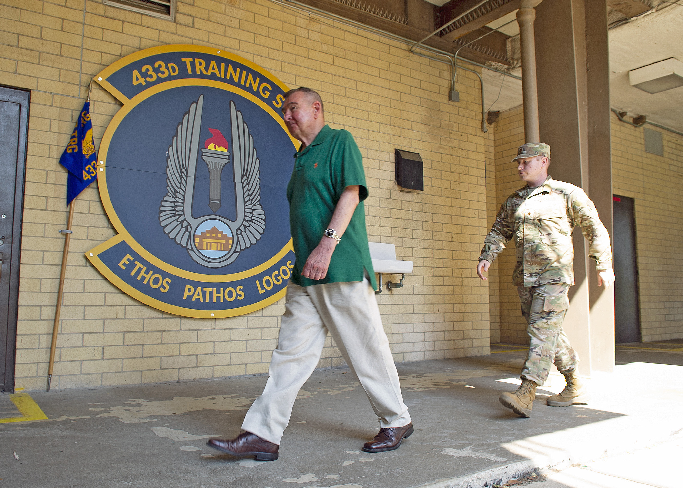 433rd TRS Raiders welcome unit’s first commander, alumni > 433rd ...