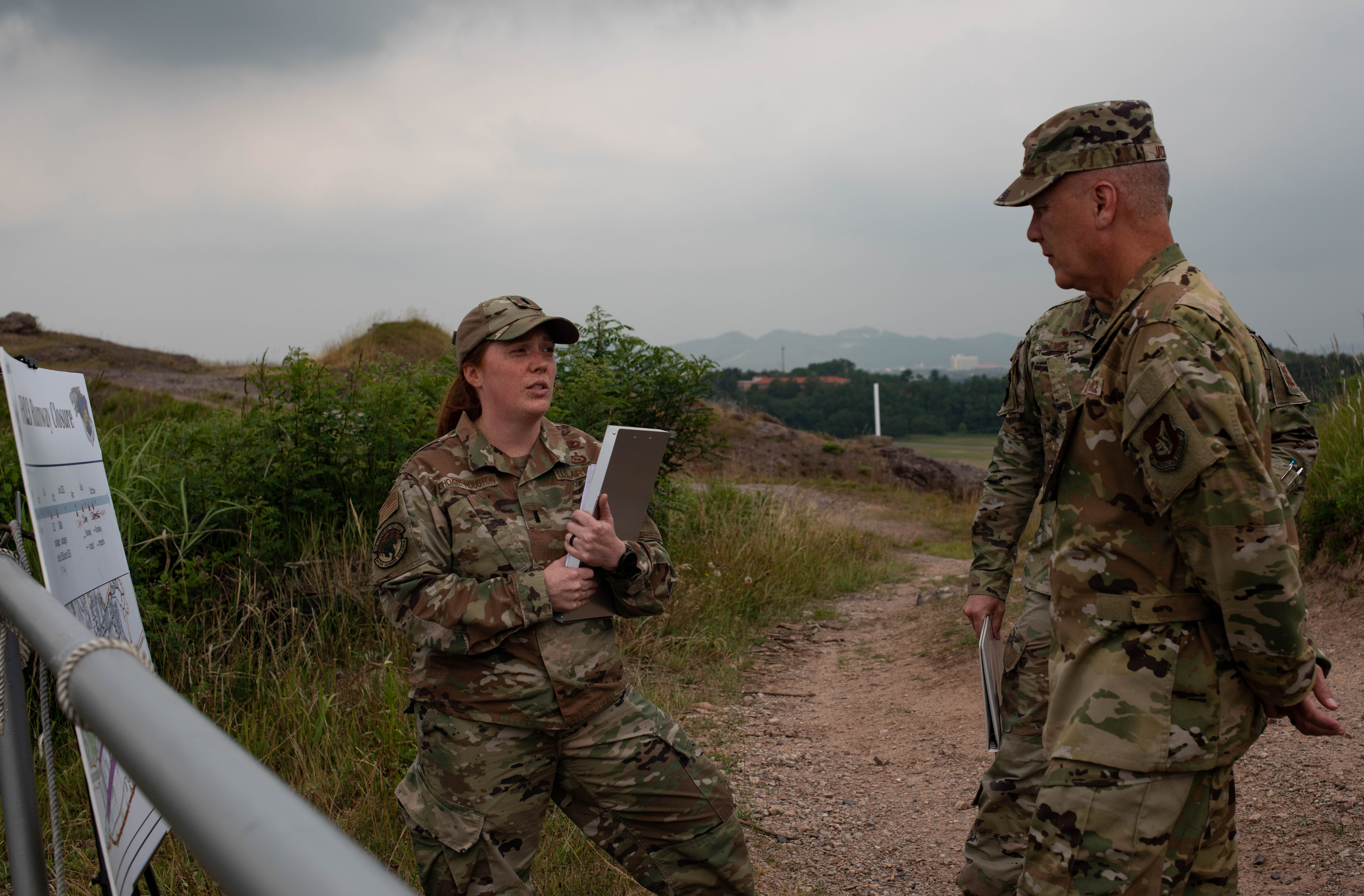 Pacific Air Forces Deputy Commander Visits Kunsan > Seventh Air Force ...