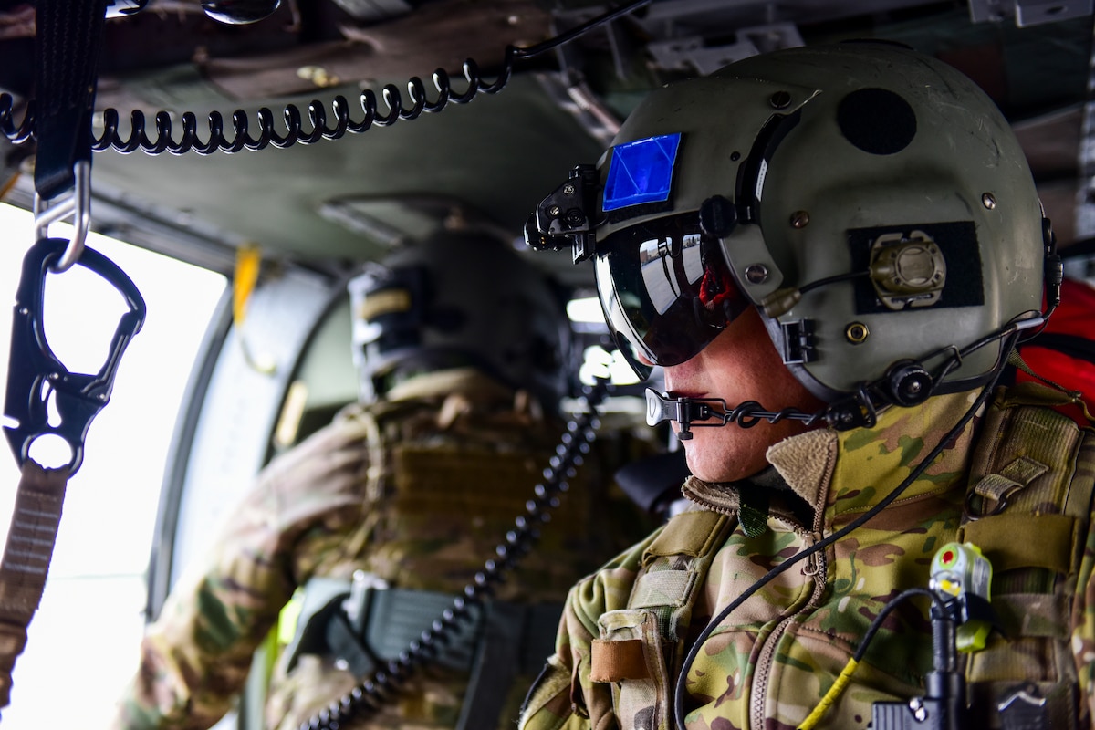 Pave Hawk special missions aviator hones marksmanship skills to razor’s ...