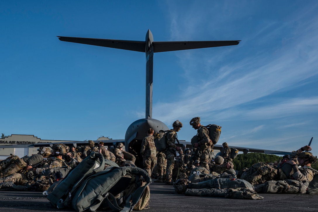 AF, Army conduct airborne operations